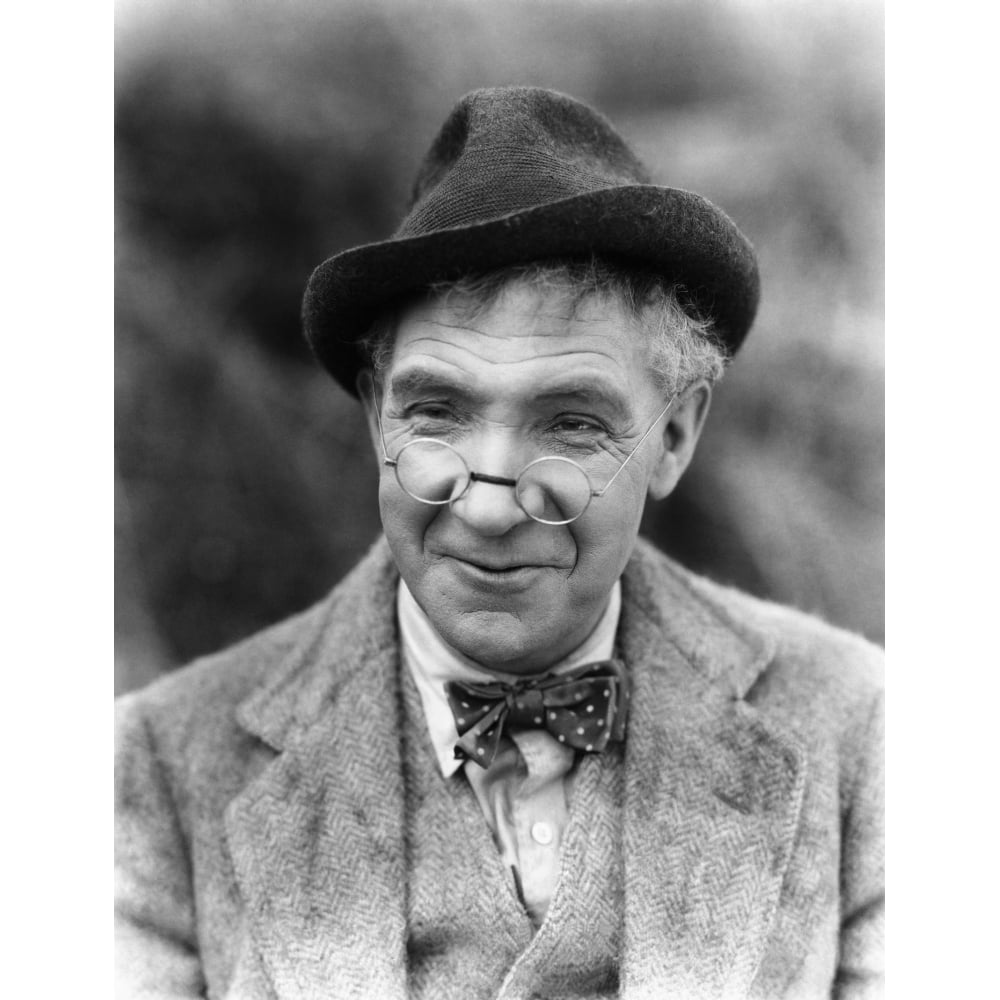 Huntingtower Harry Lauder 1928 Photo Print (8 x 10) - Walmart.com