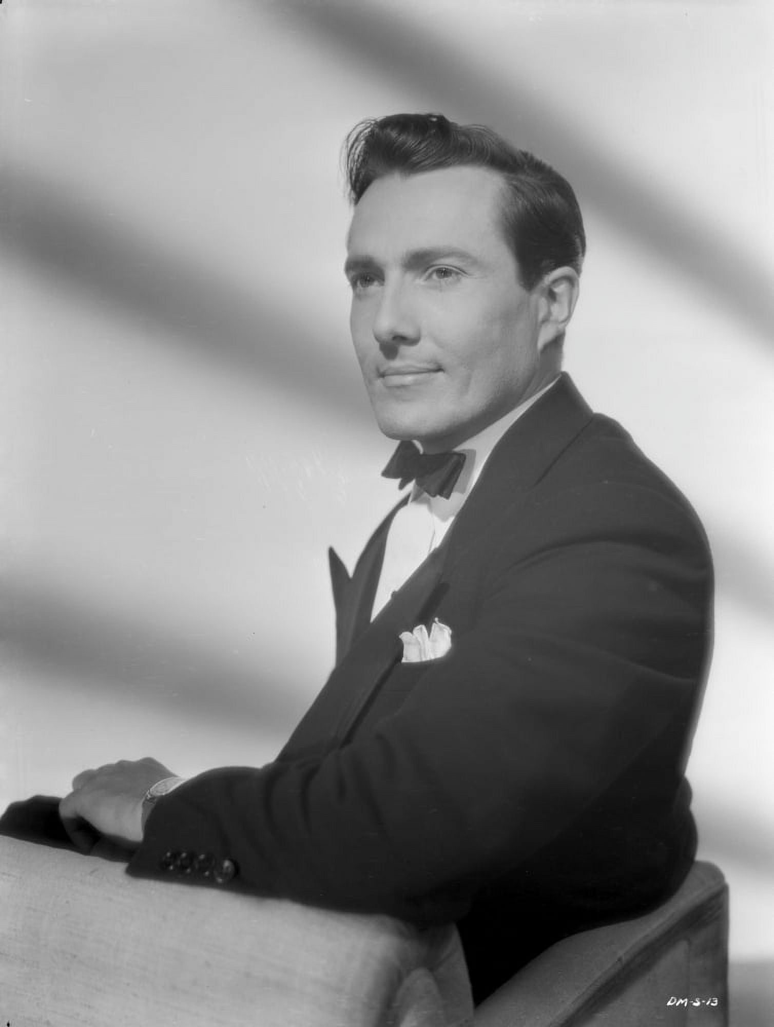 Hurd Hatfield Photo Print (24 x 30) - Walmart.com