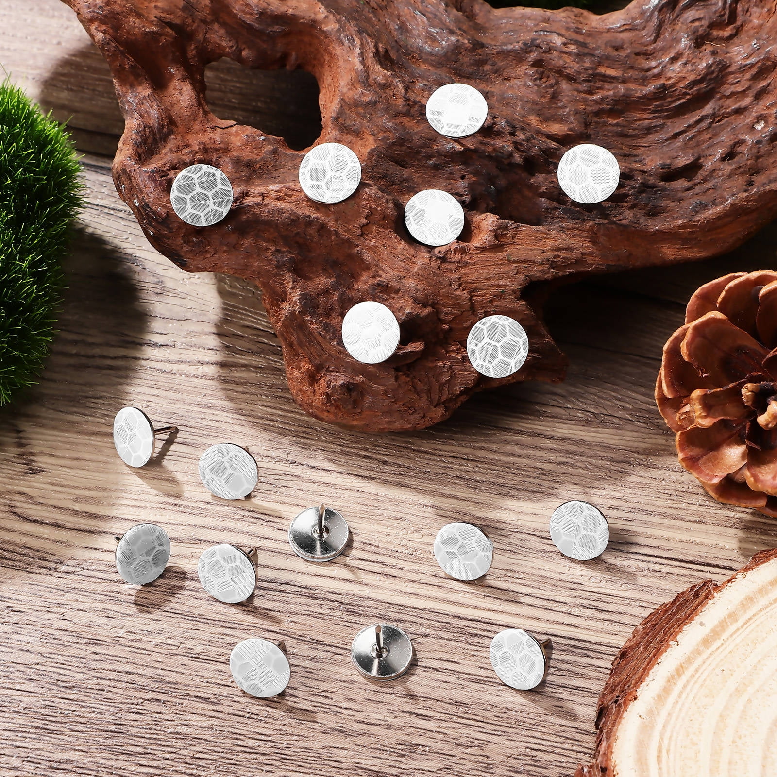 IDEANATEGRATE 100Pcs Metal Reflective Tacks for Trail Marking Outdoor ...