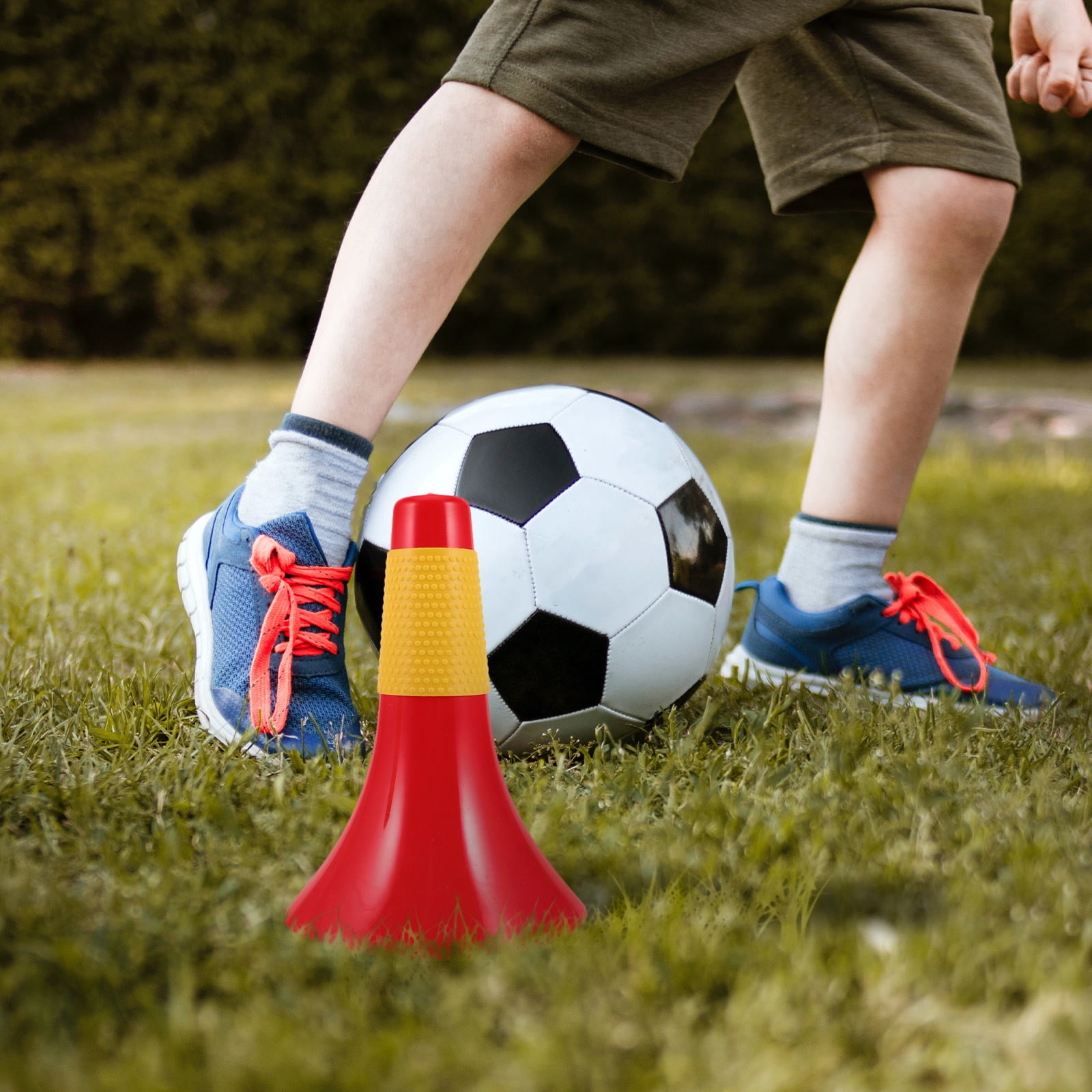 IDEANATEGRATE Kids Obstacle Course Indoor 2Pcs Soccer Cones for ...