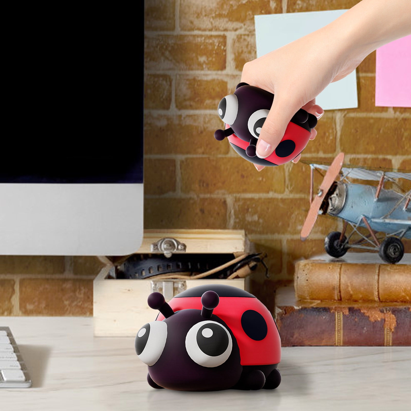 IGEED Squeeze Insect with Pop Out Eyes,Eye Popping Insect Funny Toys ...