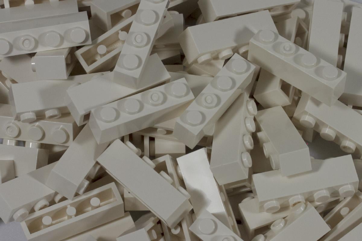 IMEX 1x4 Stud Interlocking Building Bricks White 100 Pack Compatible ...