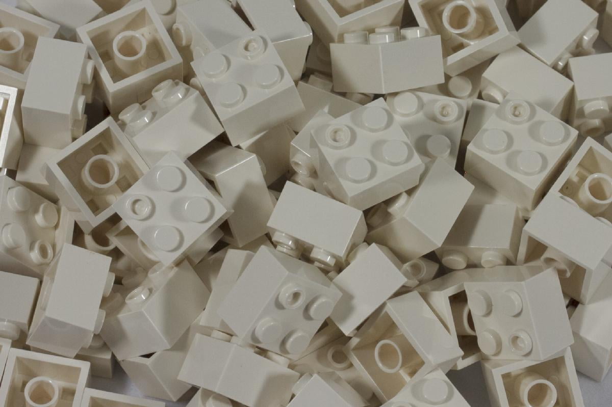 IMEX 2x2 Stud White Interlocking Building Bricks 100 Pack Compatible ...