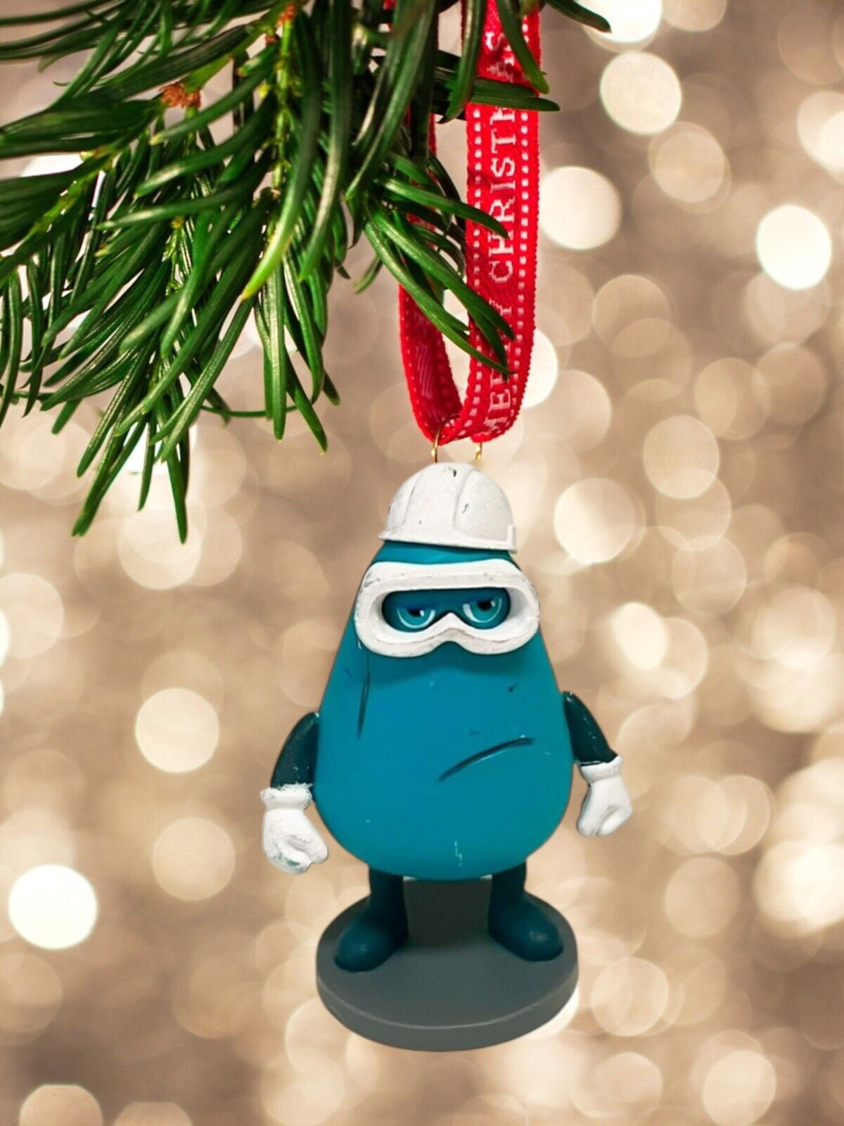 INSIDE OUT FORGETTER PAULA (Messy) Ornament FIGURE Construction Worker ...