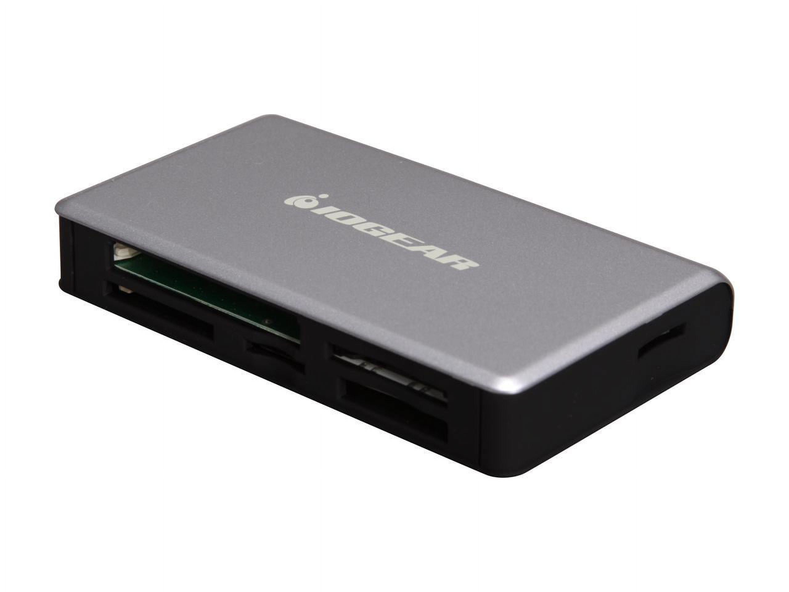 IOGEAR GFR281 USB 2.0 56-in-1 Memory Card Reader / Writer - Walmart.com