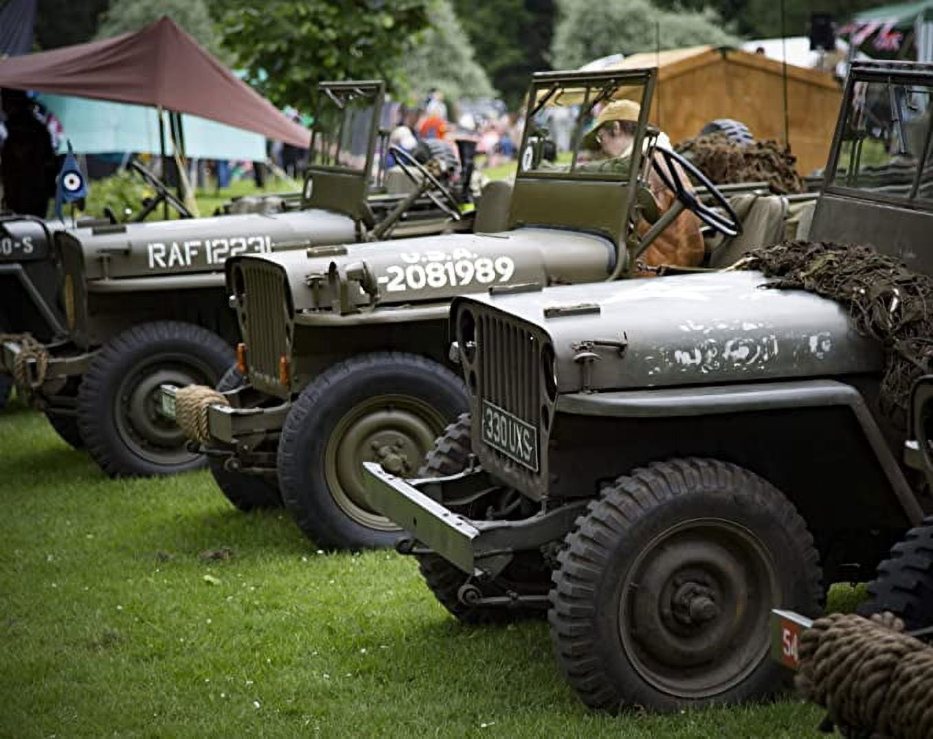 Iconic Arts Military Jeep Laminated Poster 24x36 - Walmart.com