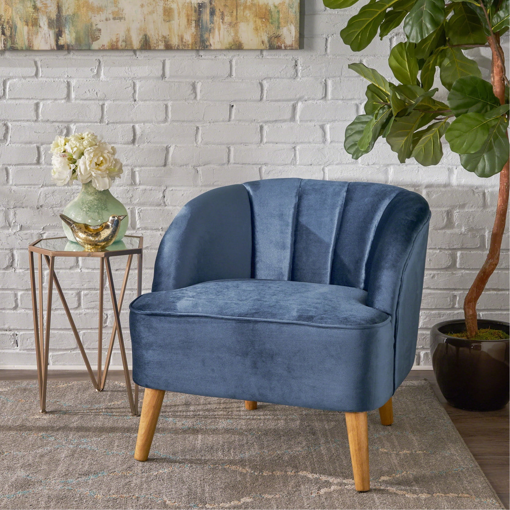 Iconic splayed legs and curved backrest | Ideal for modern home ...