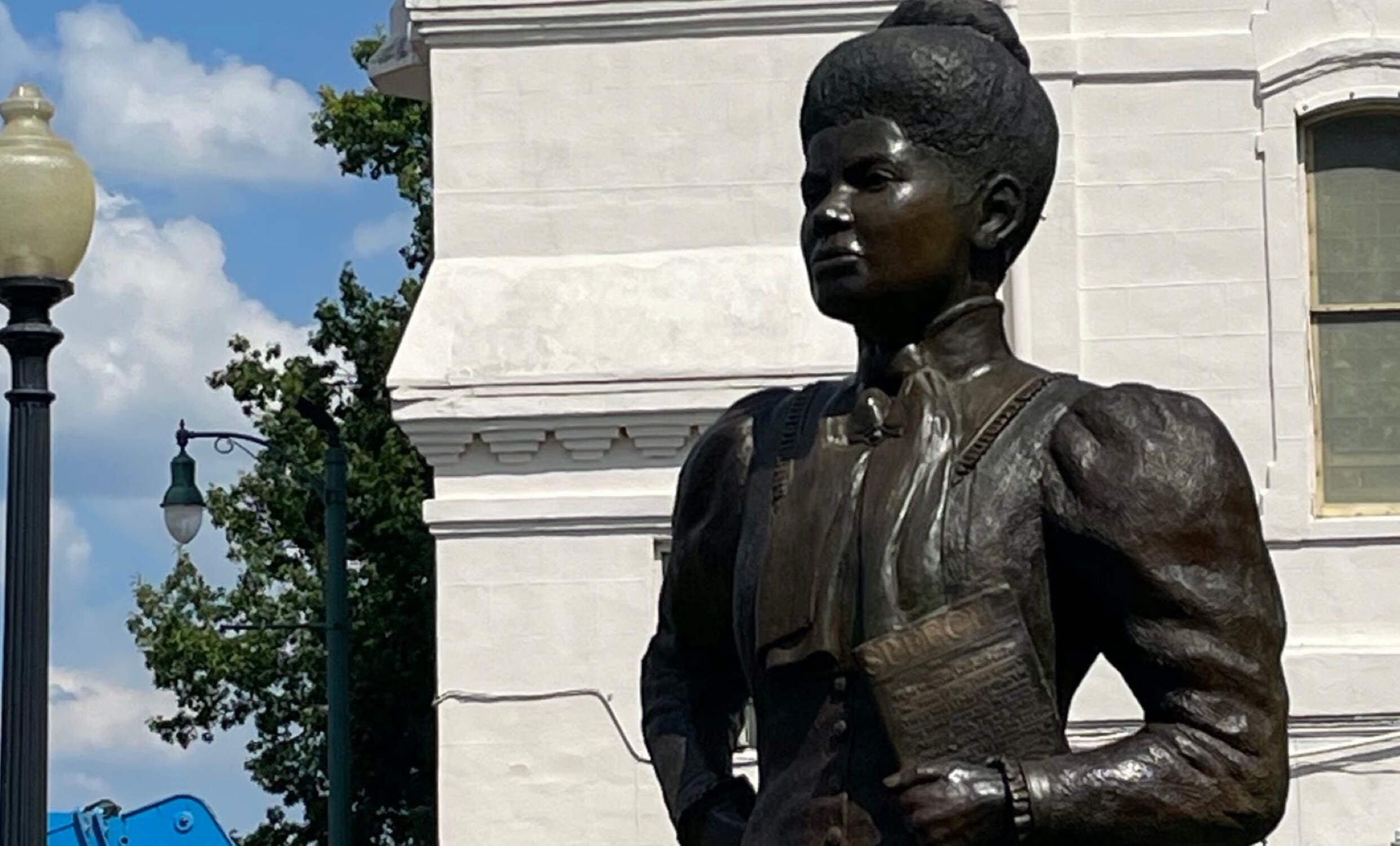 Ida B Wells Memphis Statue GLOSSY POSTER PICTURE PHOTO PRINT BANNER ...