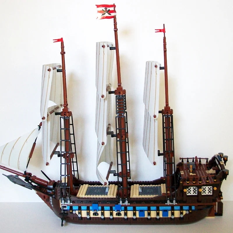 Imperial Battleship Caribbean Building Blocks Set Flagship Model ...