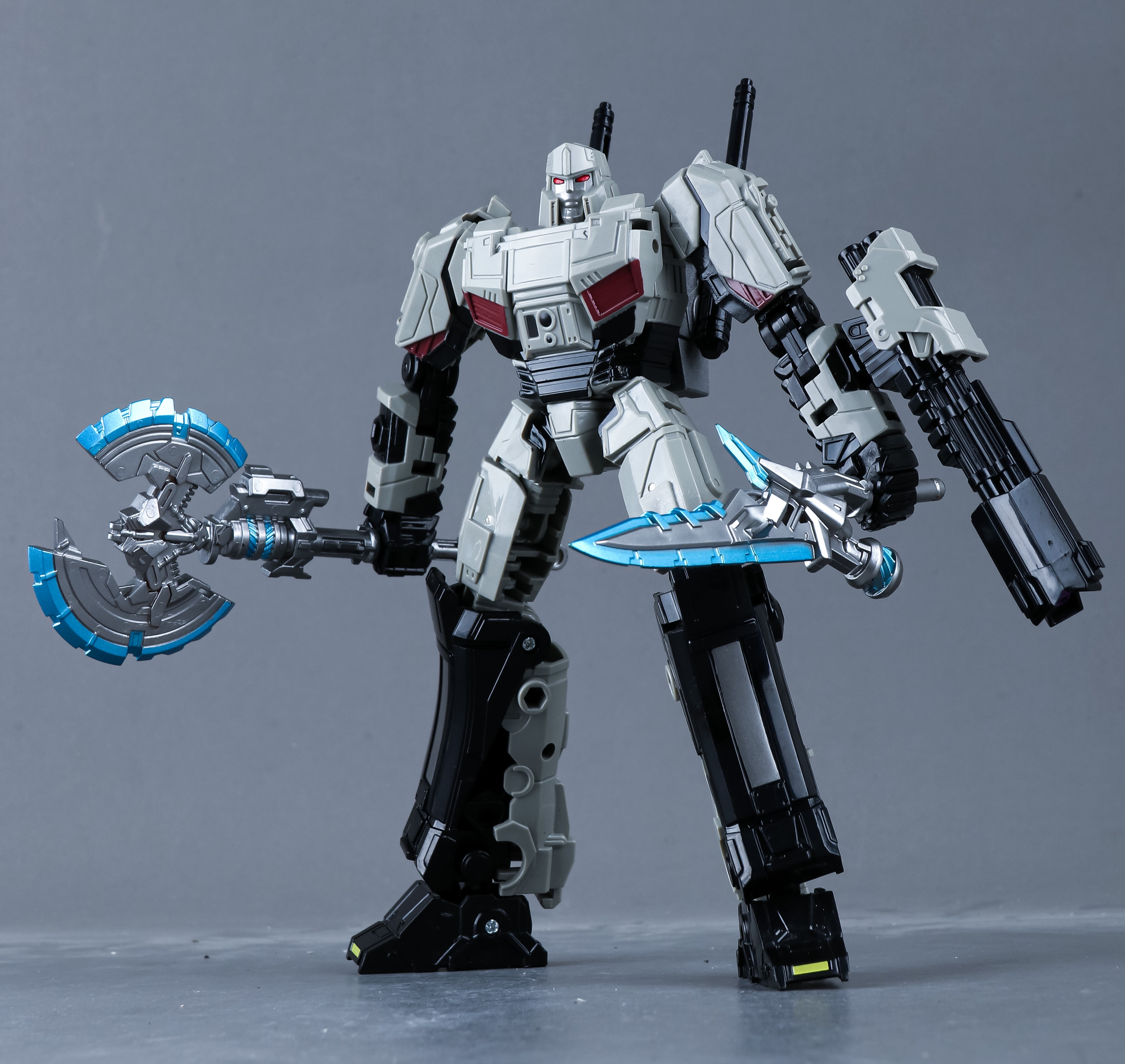 In Stock Transformation OP Megatron Tank With Laser weapon package ...