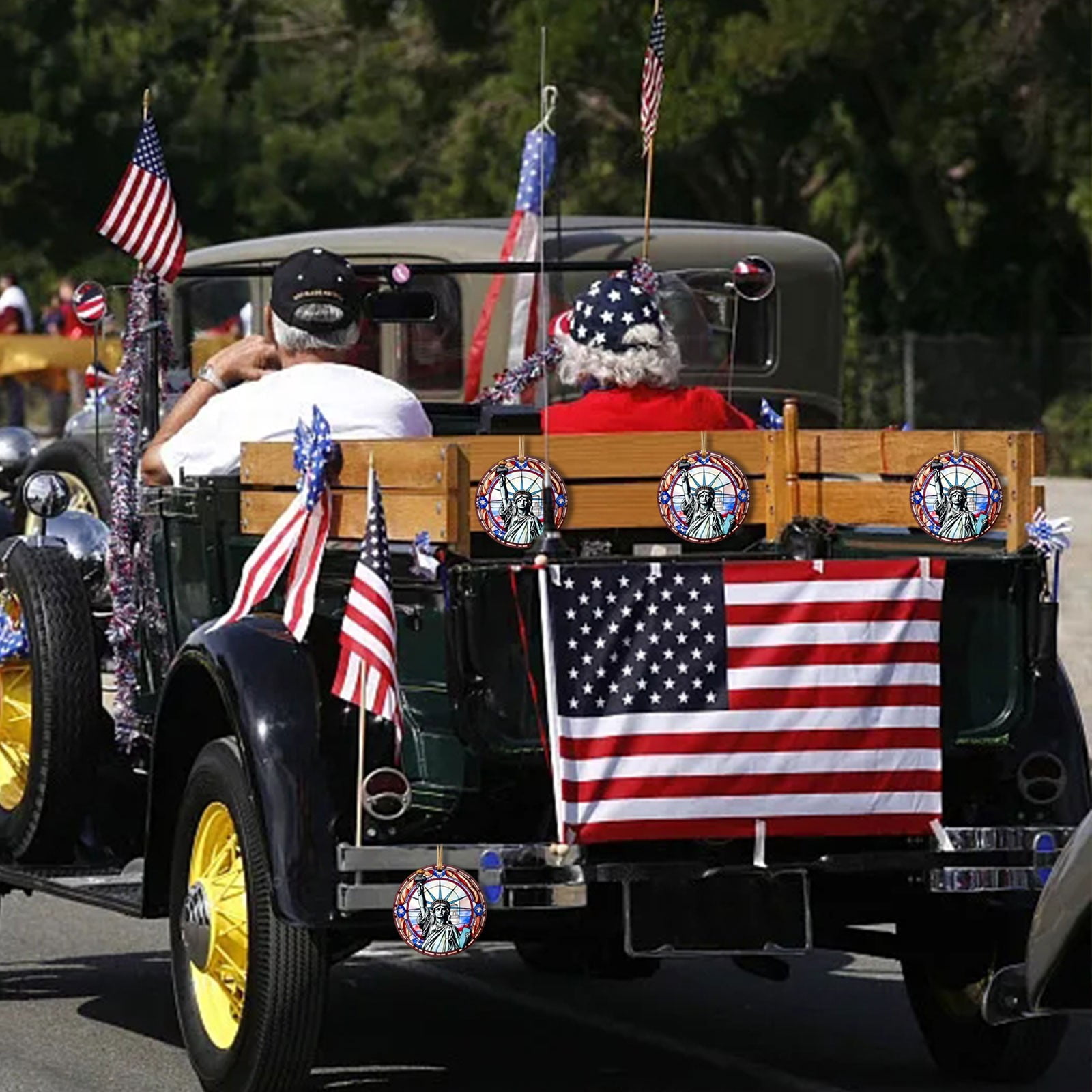 Independence Day Round Hanging Plaque - Patriotic Flag Design Wall Art ...