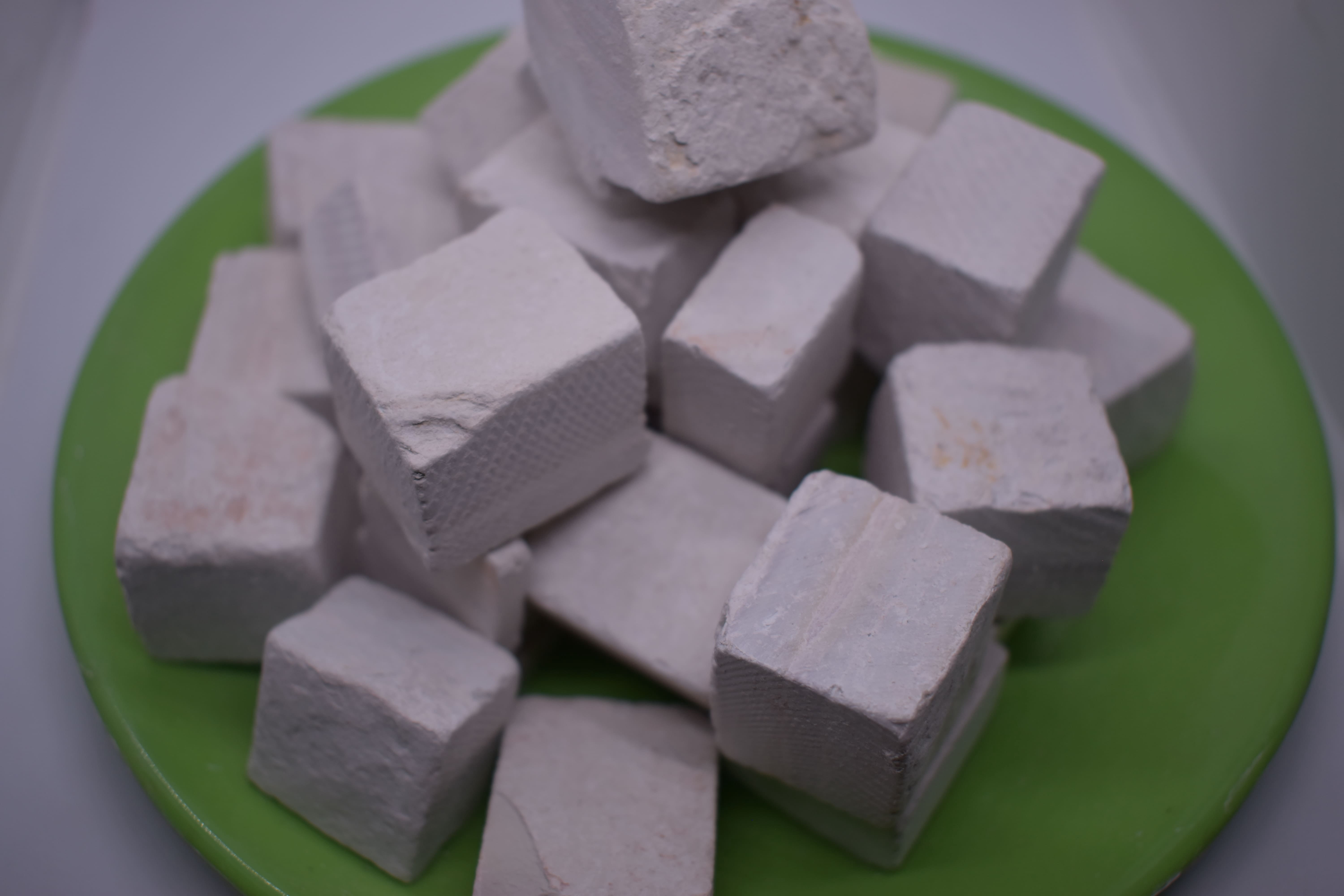 India Clay White Slate Cubes 200 Grams - Walmart.com