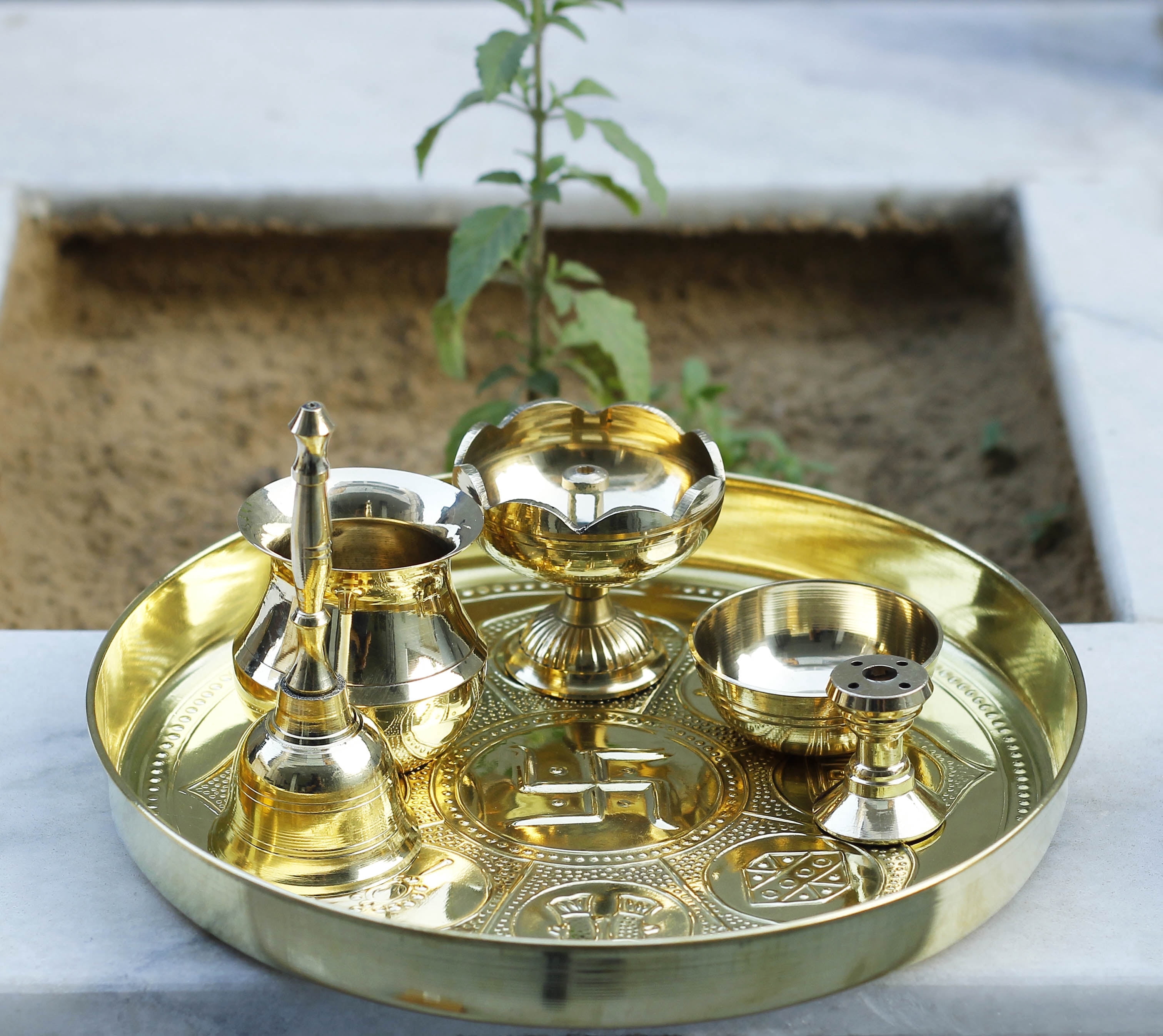 Indian Art Villa 6-Piece Astmanghal Puja Thali Set - Brass Coffee & Tea ...