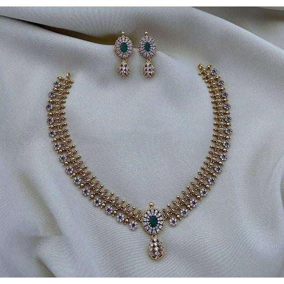 Indian Ethnic Gold Necklace Choker Set - Dainty South Indian Short ...