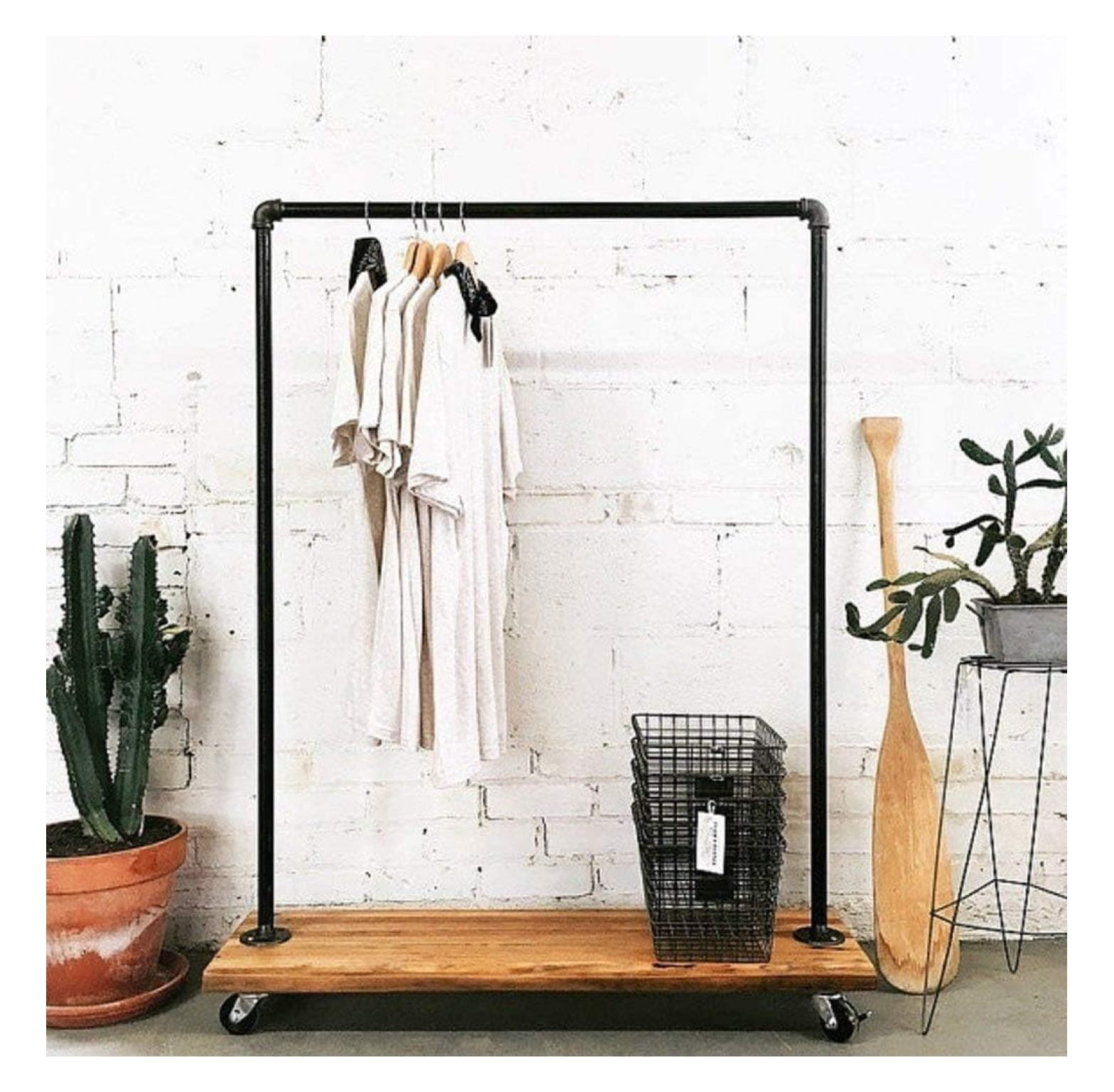 Industrial Pipe Clothing Rack Garment Rack Pipeline Vintage Rolling ...