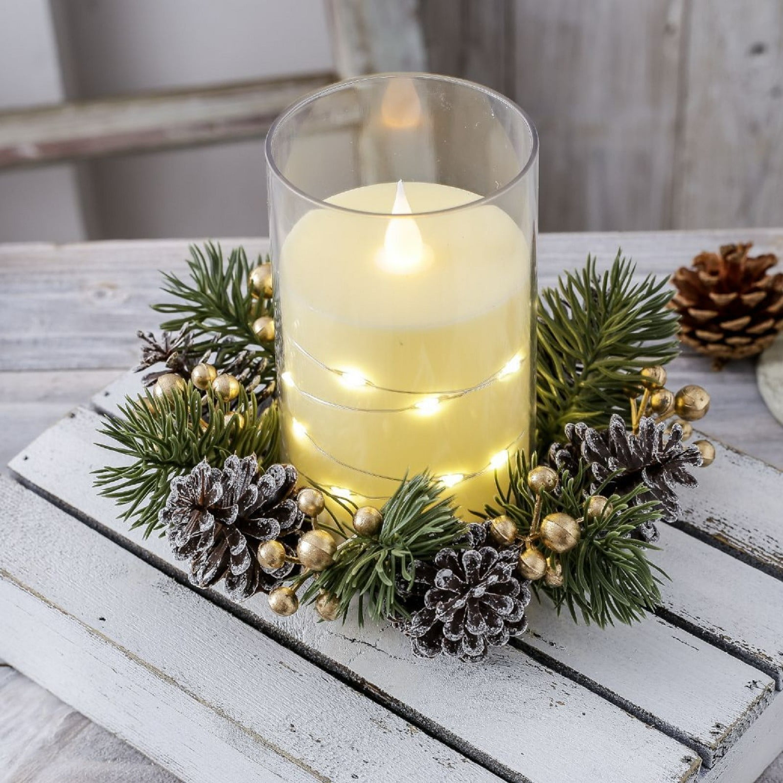 Infidev Christmas Candle Holders, Plastic Red Flower Garlands with Gold ...