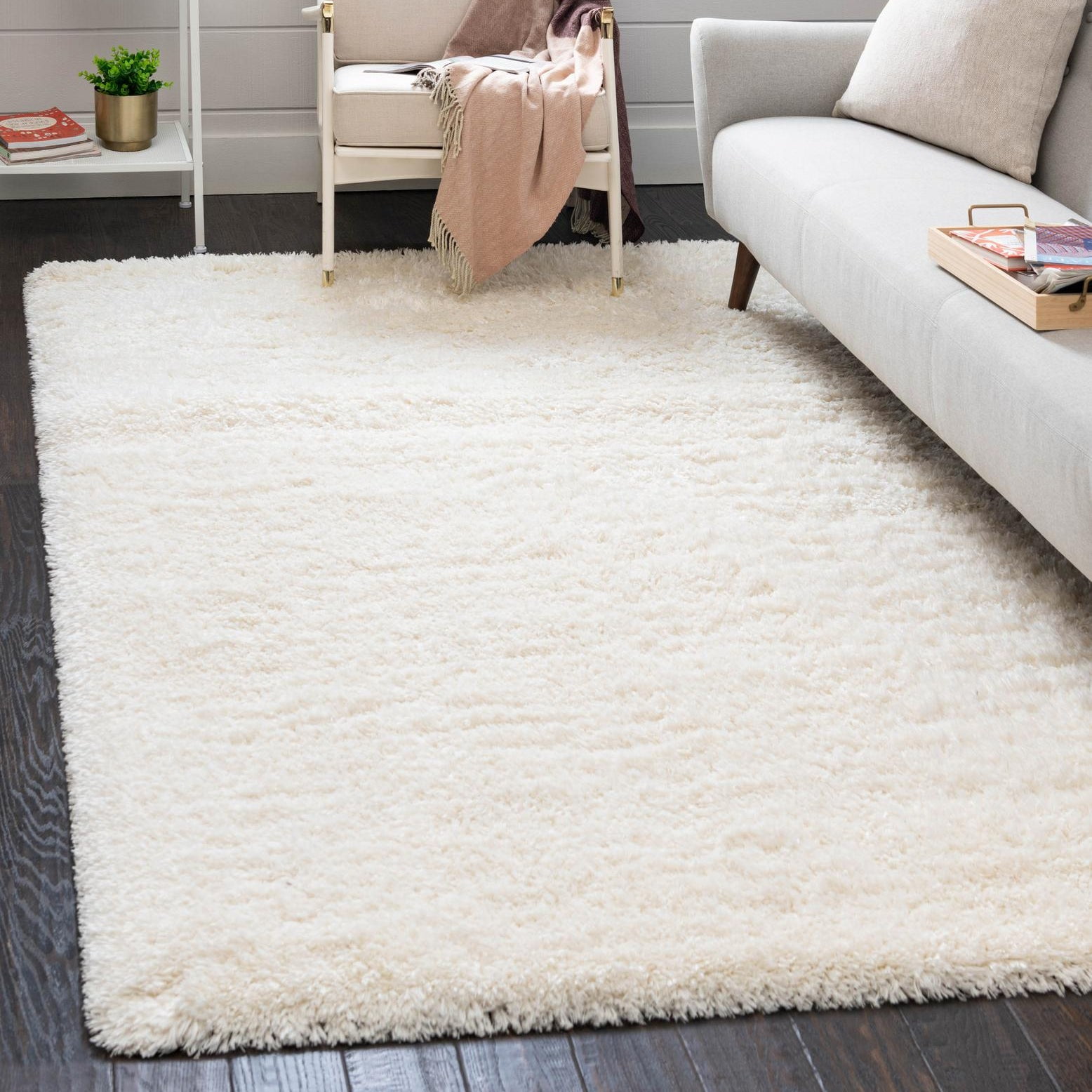 Infinity Collection Solid Shag Area Rug by Rugs.com ‚Äì Pearl 6' x 9 ...