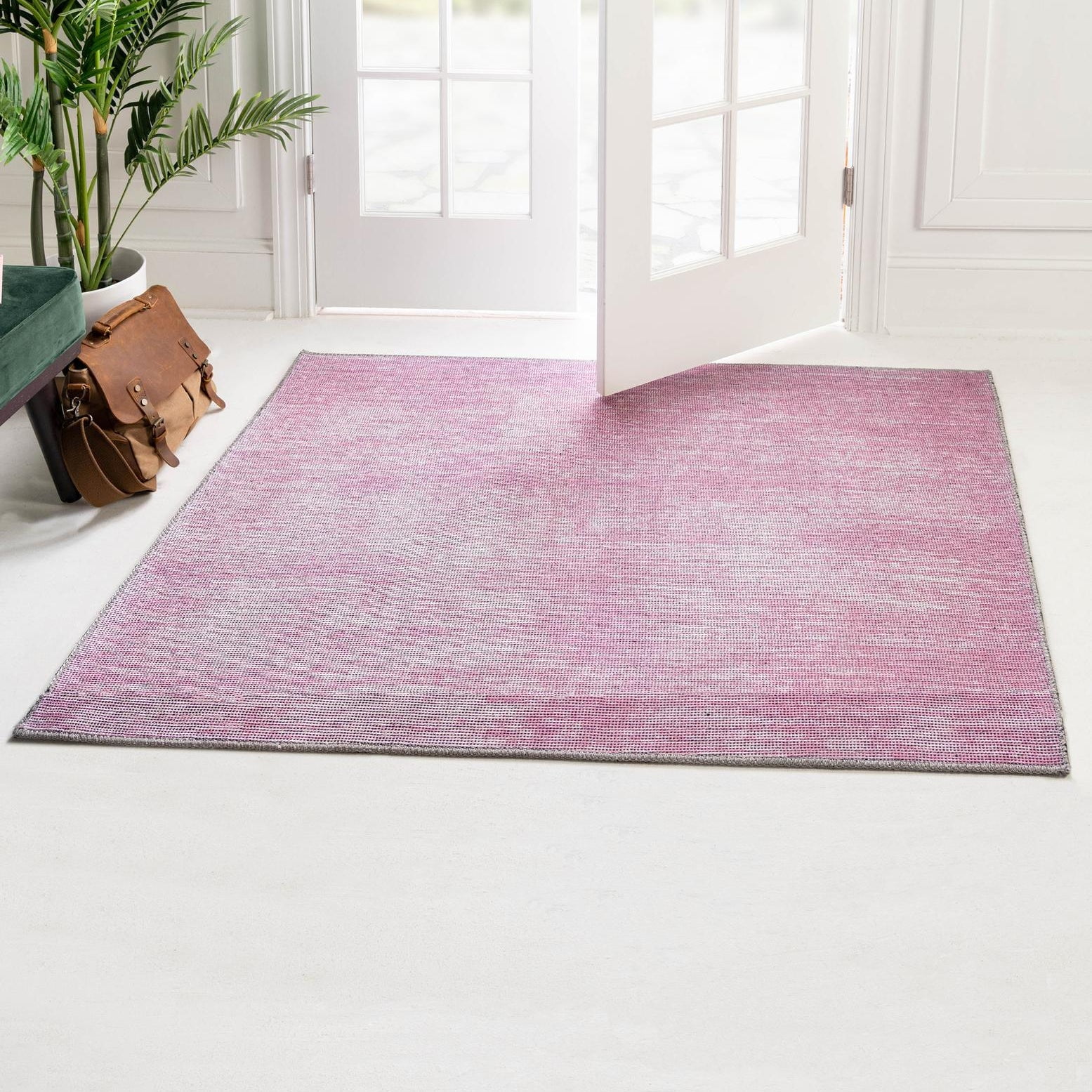 Infinity Collection Solid Shag Round Rug by Rugs.com - Pearl 3' 3 ...