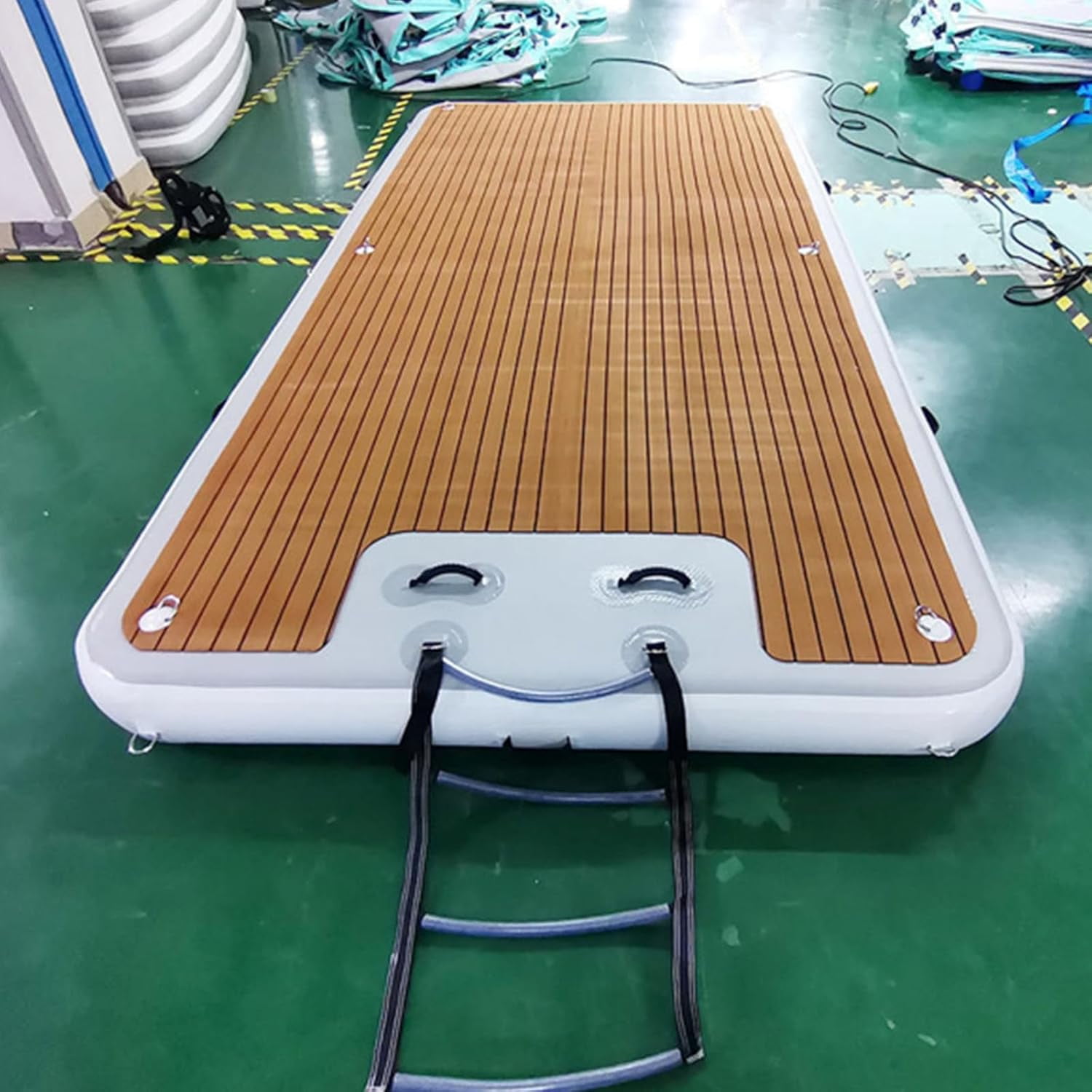 Inflatable Floating Row Yacht Floating Platform, Water Inflatable Bed ...