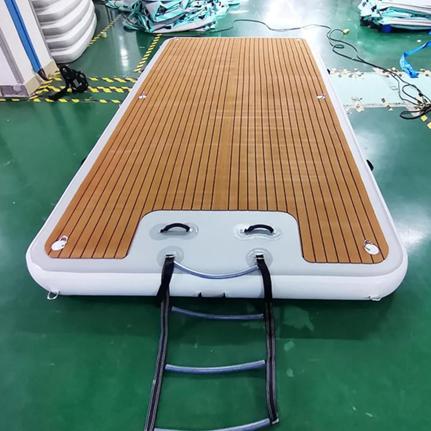 Inflatable Floating Row Yacht Floating Platform, Water Inflatable Bed ...