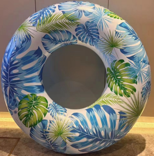 Luau Pool Floats: Hawaiian Swimming Rings with Beach Balls - Inflatable ...
