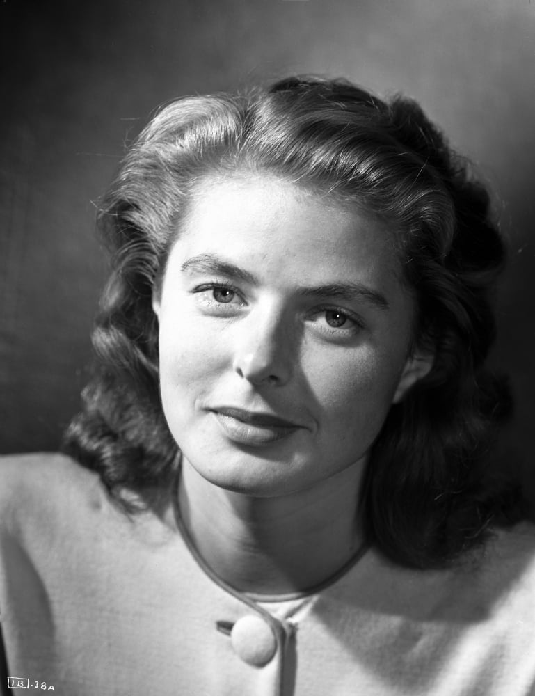 Ingrid Bergman wearing a Blouse with Big Button Photo Print (24 x 30 ...