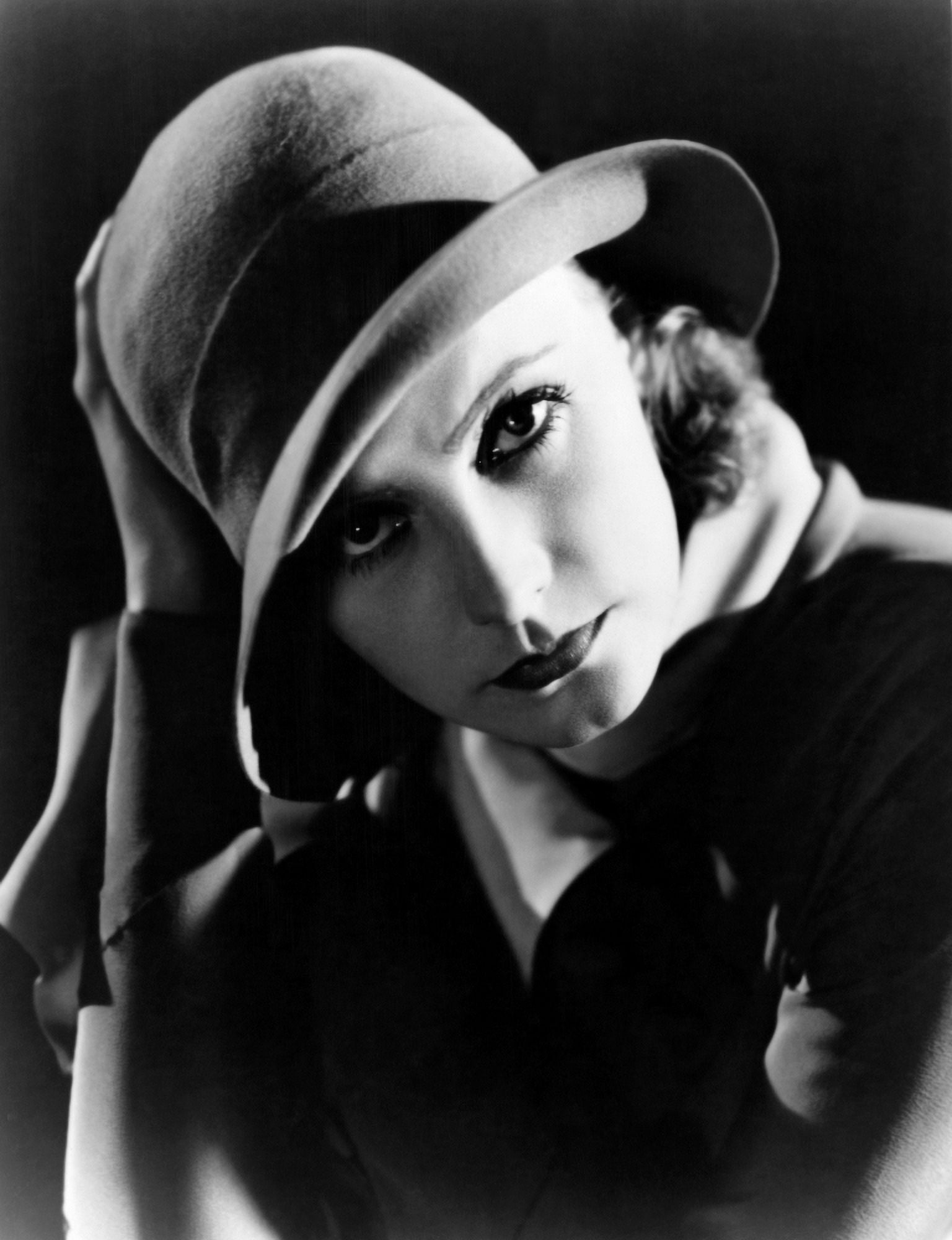 Inspiration Greta Garbo Portrait By Clarence Sinclair Bull 1931 Photo ...