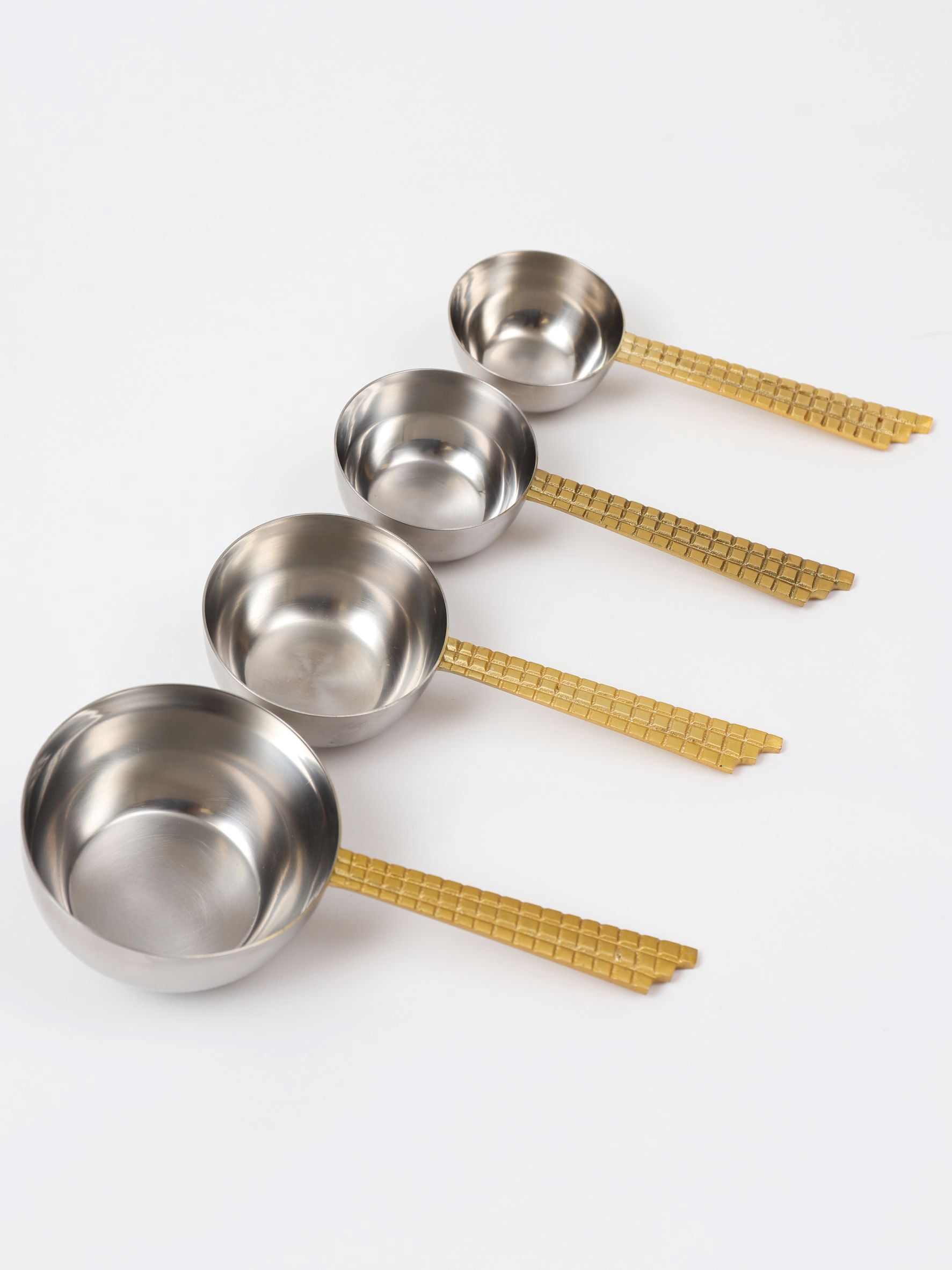 Inspire Me! Home Decor Measuring Cups with Mosaic Design Gold Handle ...