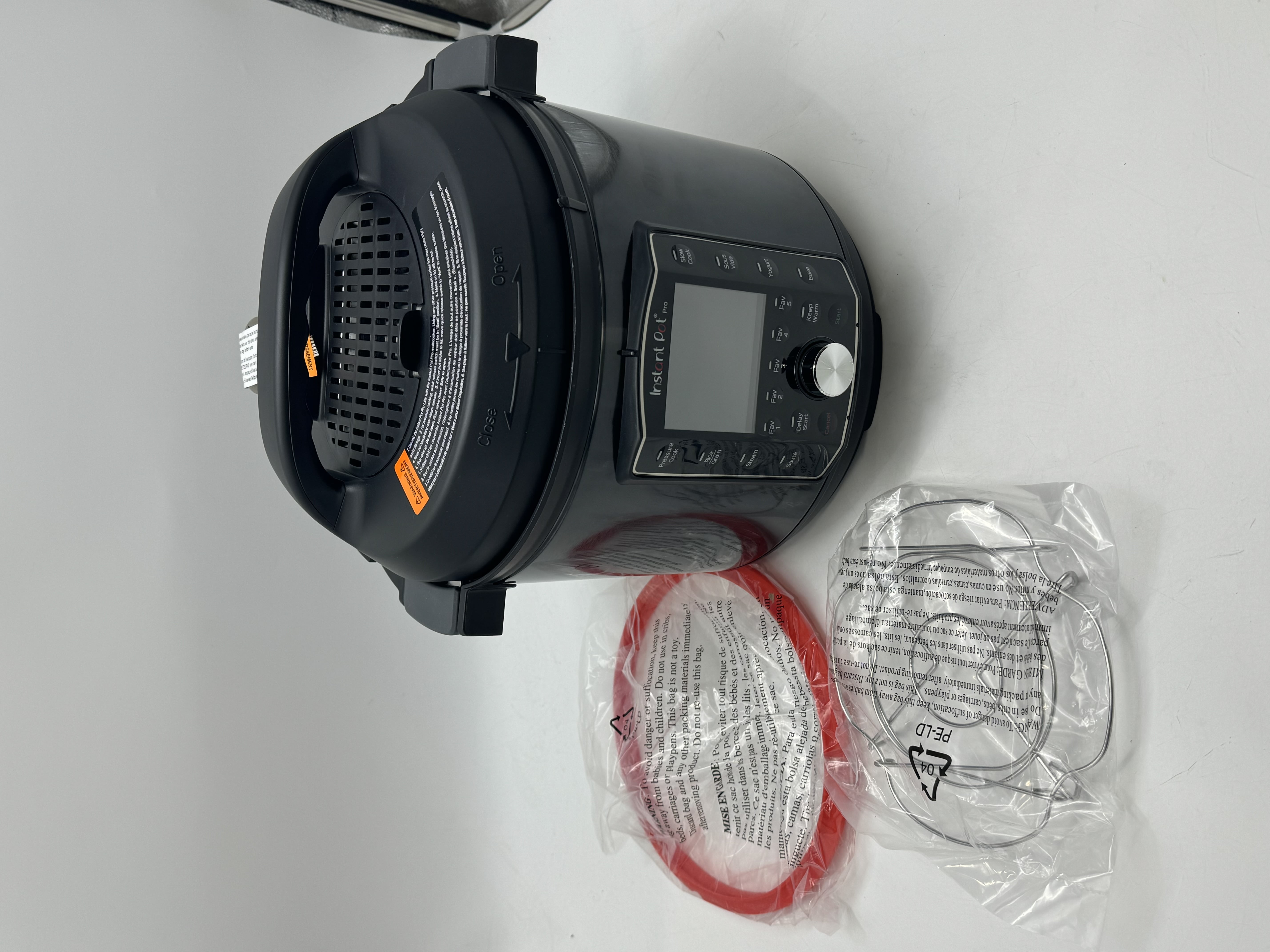 Instant Pot Pro 6-Quart, Fast Multi Programmable 10-in-1 Electric ...