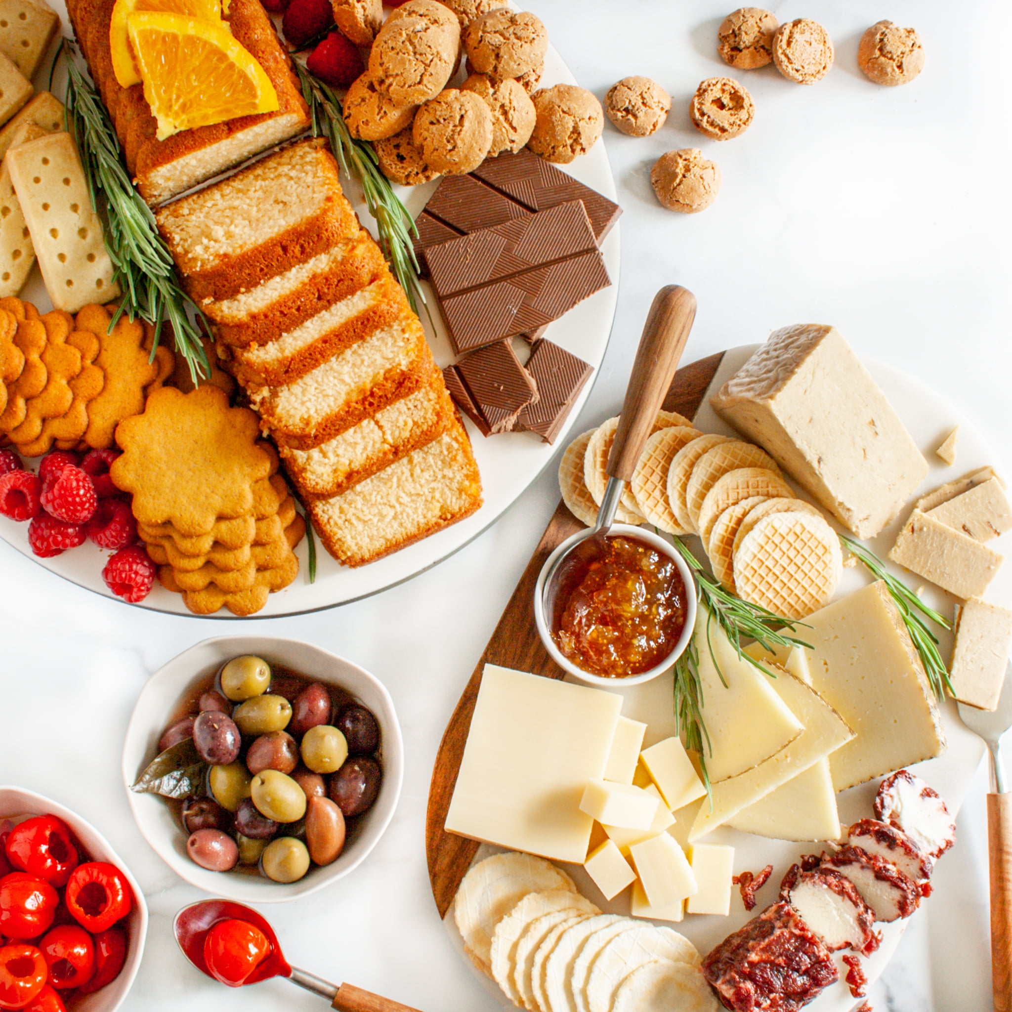 International Gourmet Gift Box - Featuring Delicacies From England ...