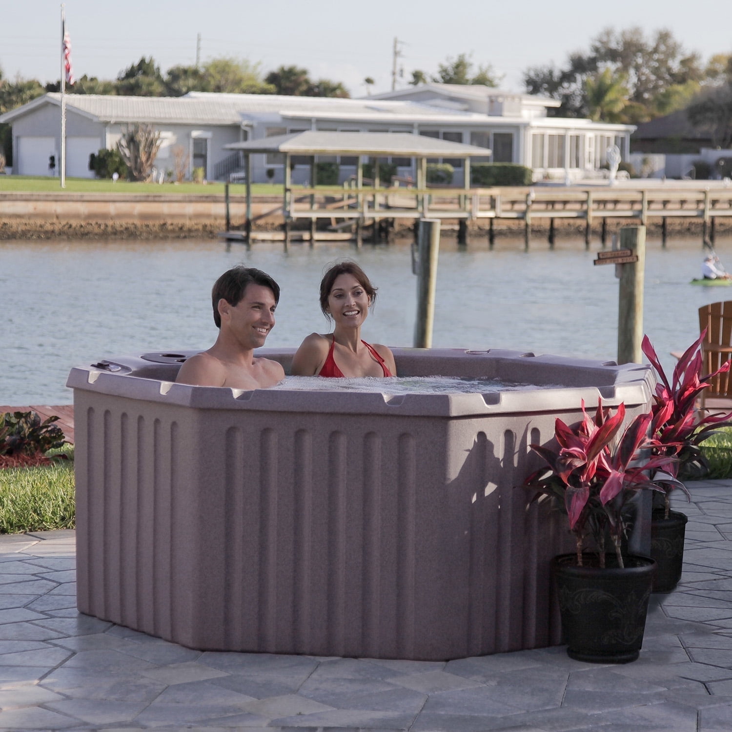 Invi 4-5 Person Plug and Play Hot Tub Spa with Stainless Steel Heater ...
