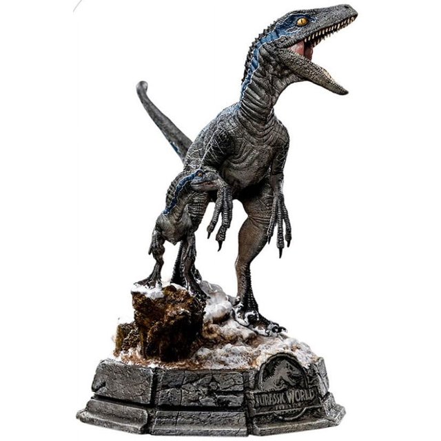Iron Studios Jurassic World Dominion: Blue and Beta Deluxe Art Scale 1/ ...