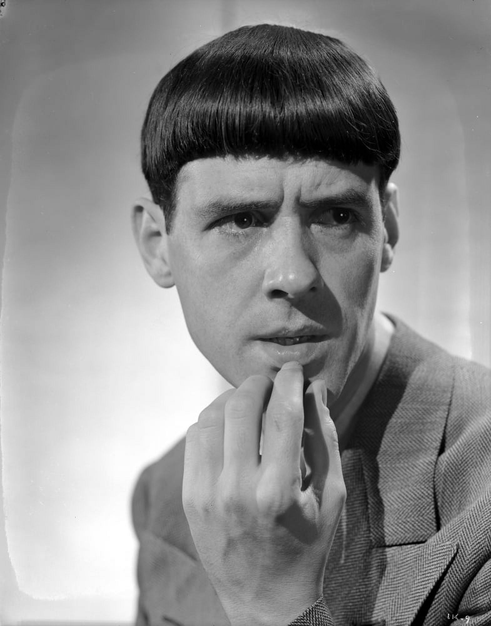 Ish Kabibble with a confused expression Photo Print (8 x 10) - Walmart.com