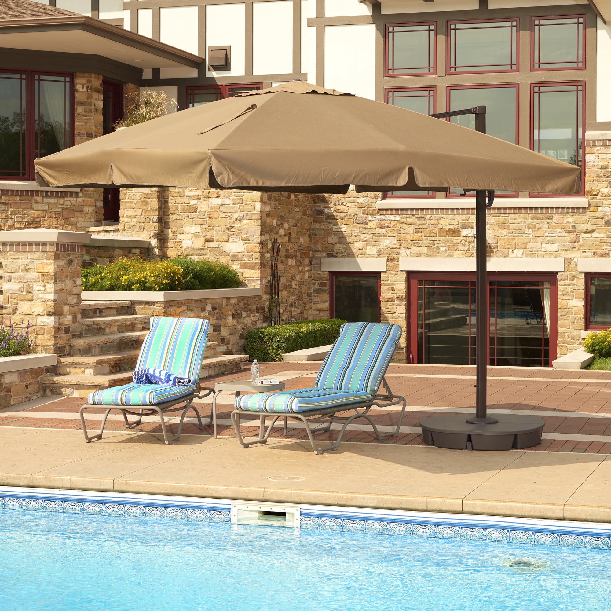 Island Umbrella Santorini 10-ft Square Cantilever Umbrella with Valance ...