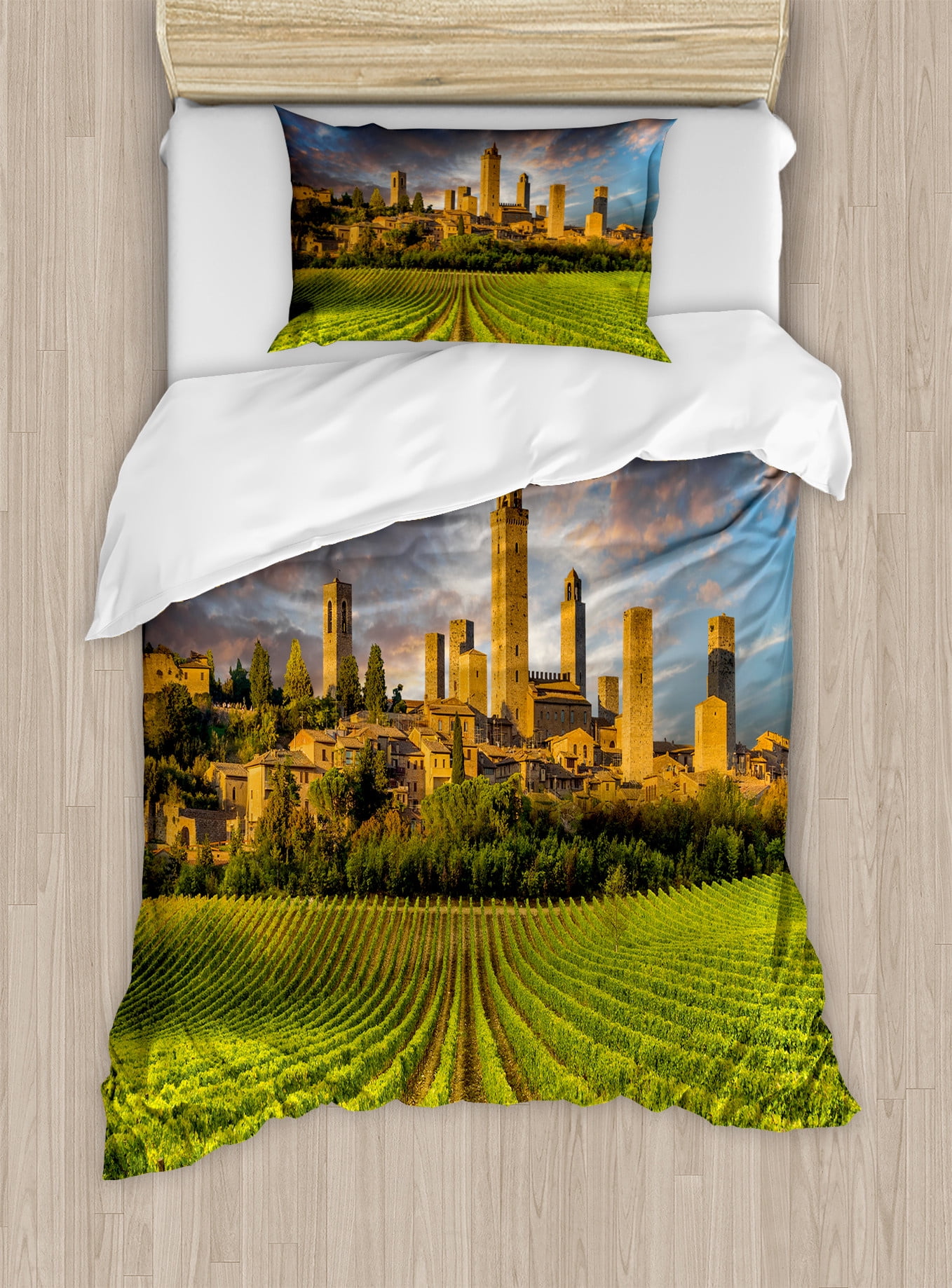 Italy Duvet Cover Set, Vineyards of San Gimignano Tuscany Historic ...