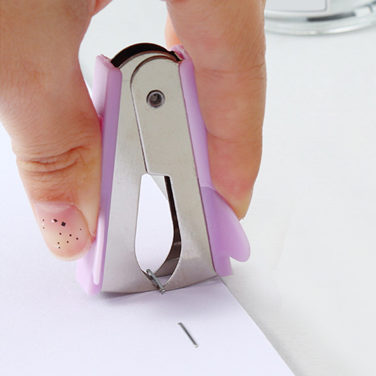 Iuhan Mini Nail Remover, Macaron Color Portable Staple Remover Tool ...