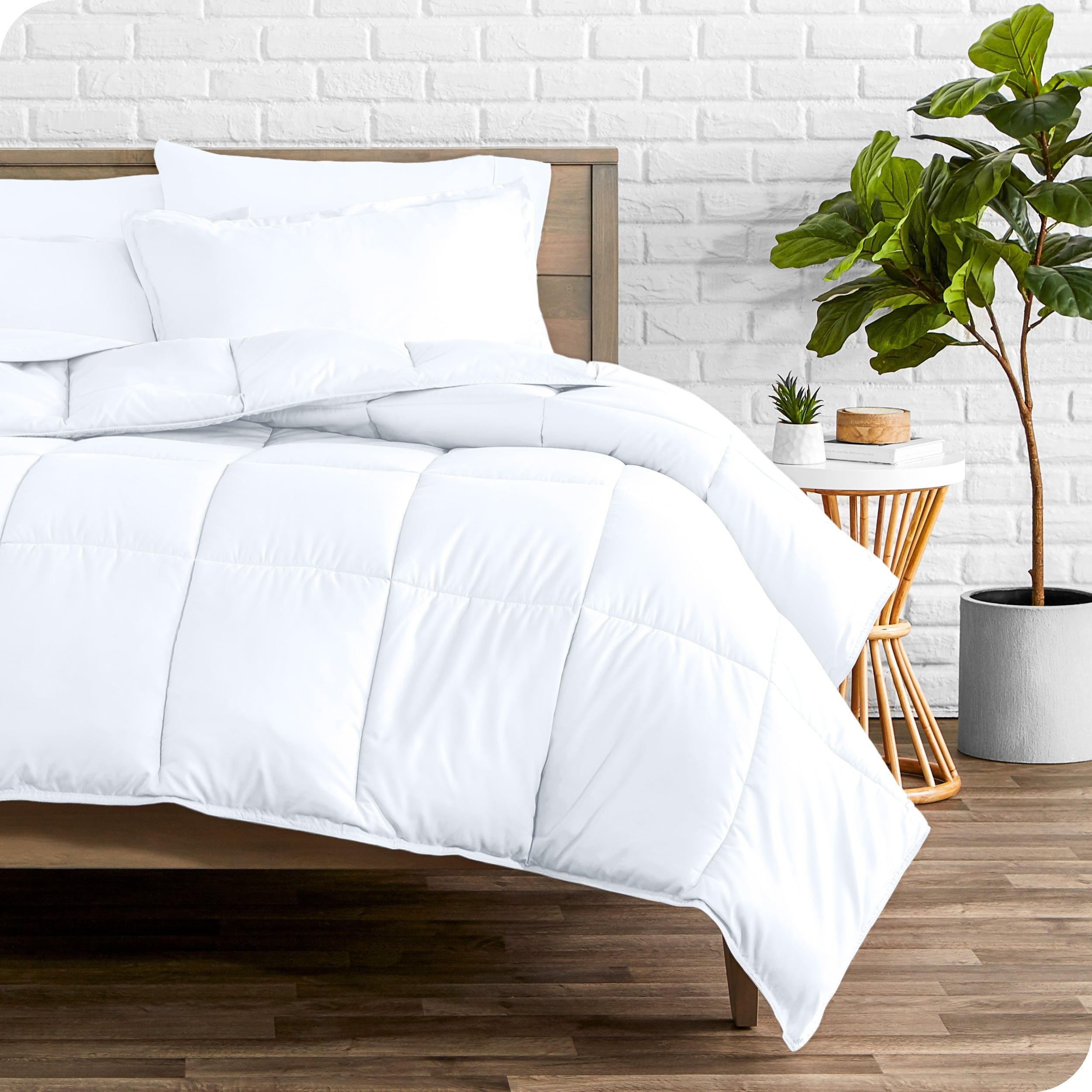 Ivy Union Comforter - Easy Care Ultra-Soft Microfiber - All Season ...