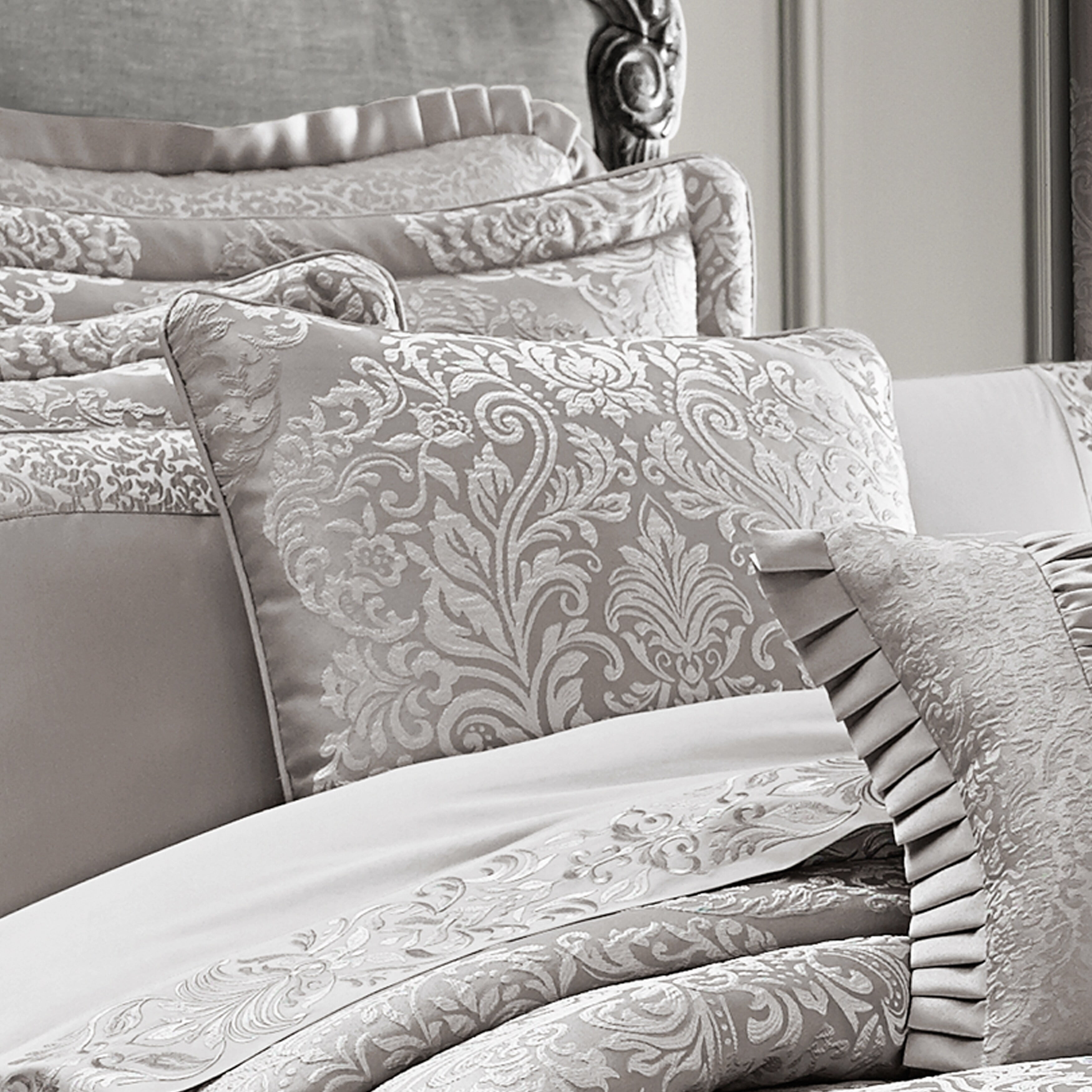 J. Queen New York La Scala Silver 20" Square Decorative Throw Pillow - Walmart Business Supplies