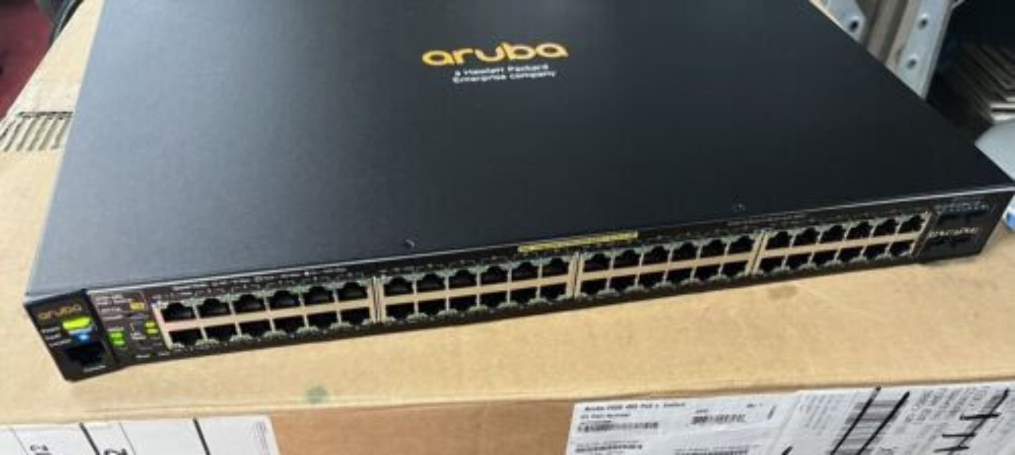 J9772A ARUBA HPE 2530-48G-PoE+ 48 port Switch w/ rackear + power cord ...