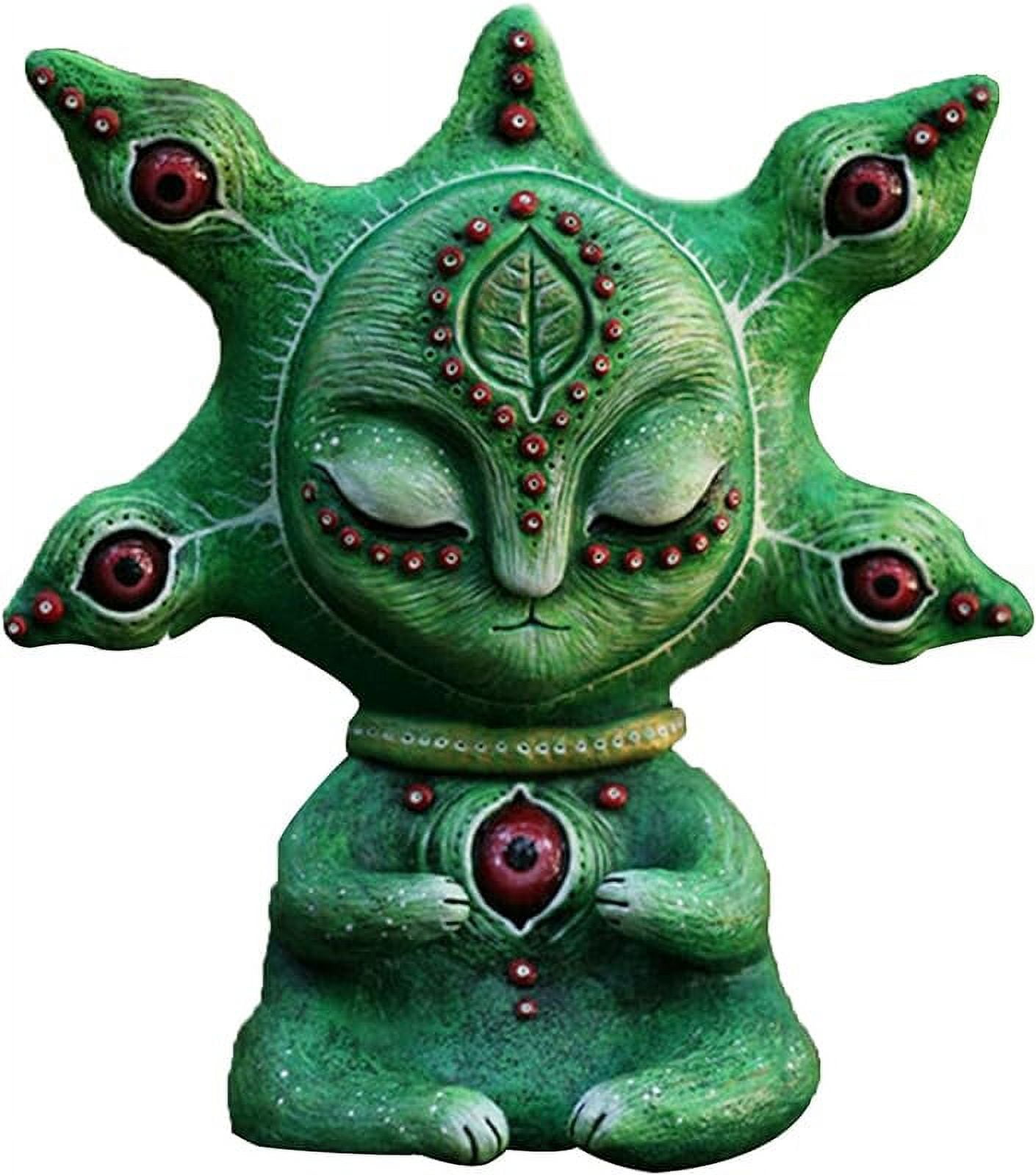 JAGOCY of Alien Creatures in The Fantasy World, Garden Statues in The ...