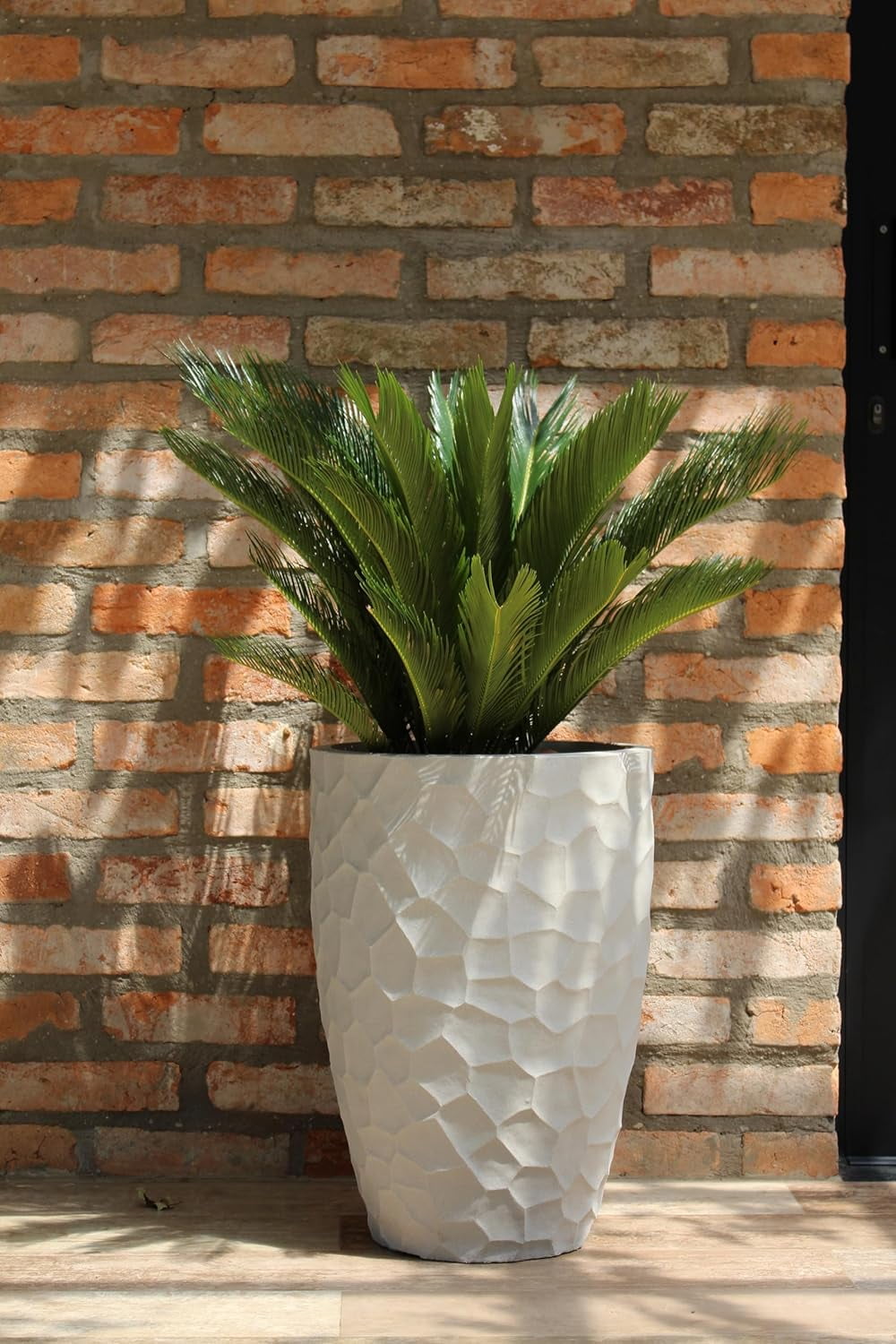 JAPI Pottery Prisma Conic Plastic Planter, 17.1-Inch Height by 11.8 ...