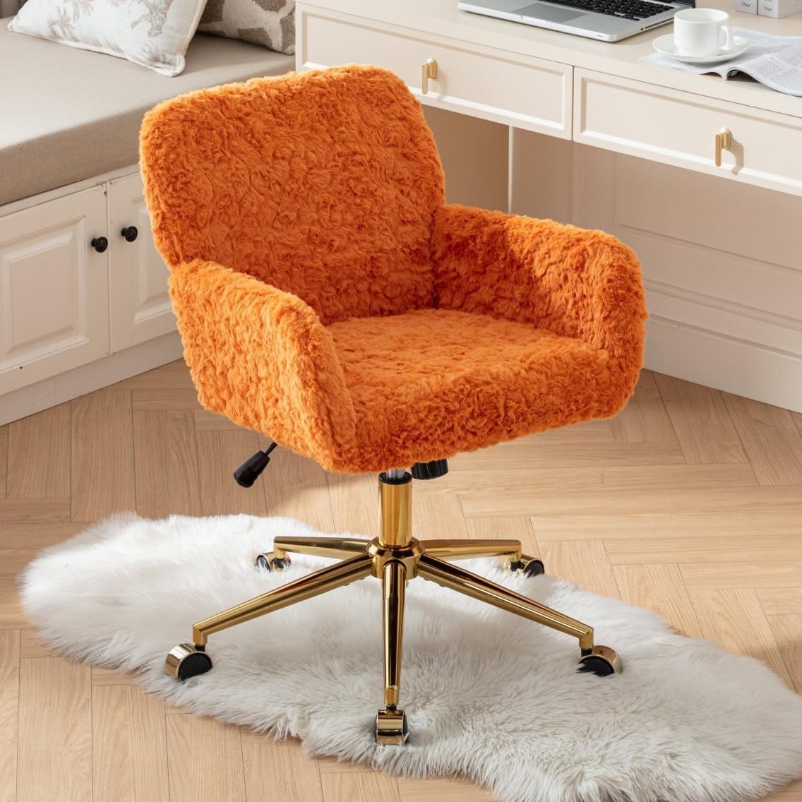 KISRAIS Furry Cute Office Chair, Modern Swivel Desk Chair with Wheels ...