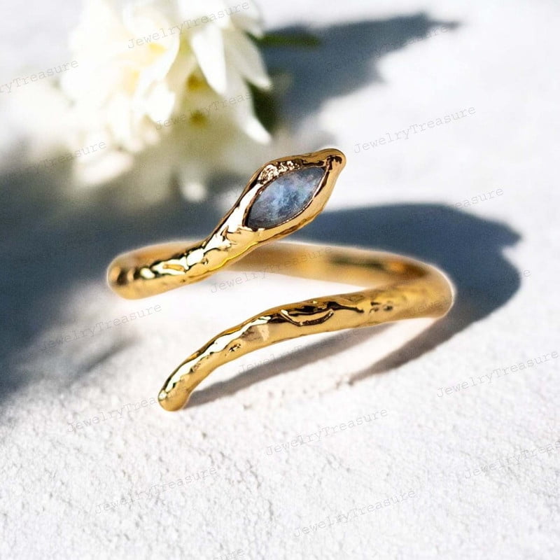 JEWELRYTREASURE 4x2 mm / 1 Ct Marquise Cut Moonstone Ring Serpent ...