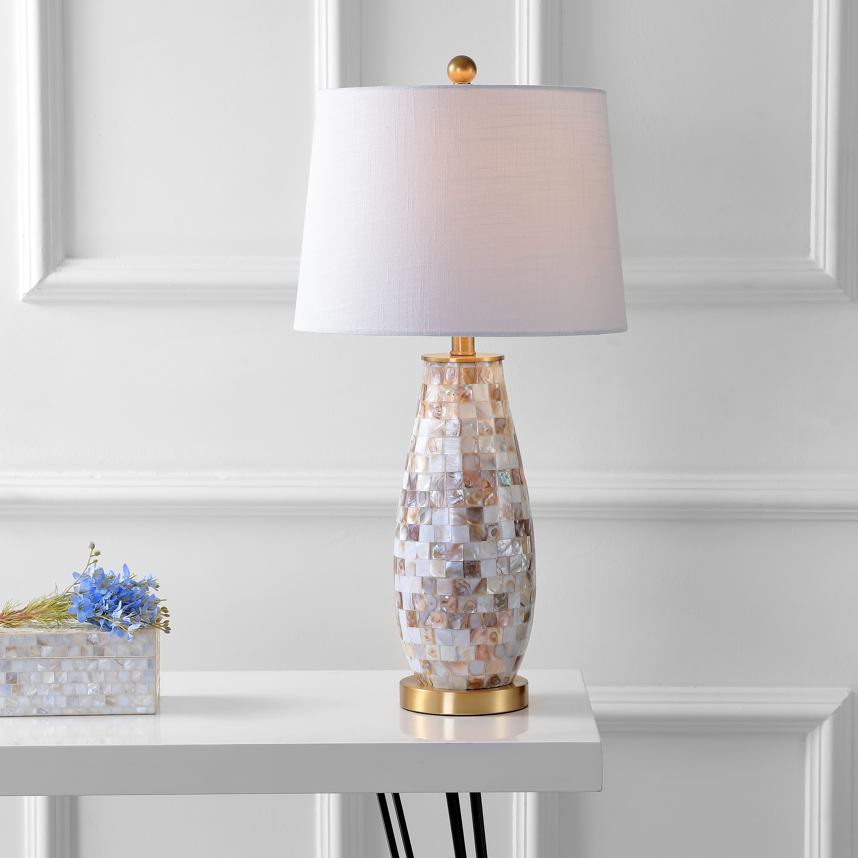 JONATHAN Y Bailey 28" Seashell LED Table Lamp, Natural by JONATHAN Y ...