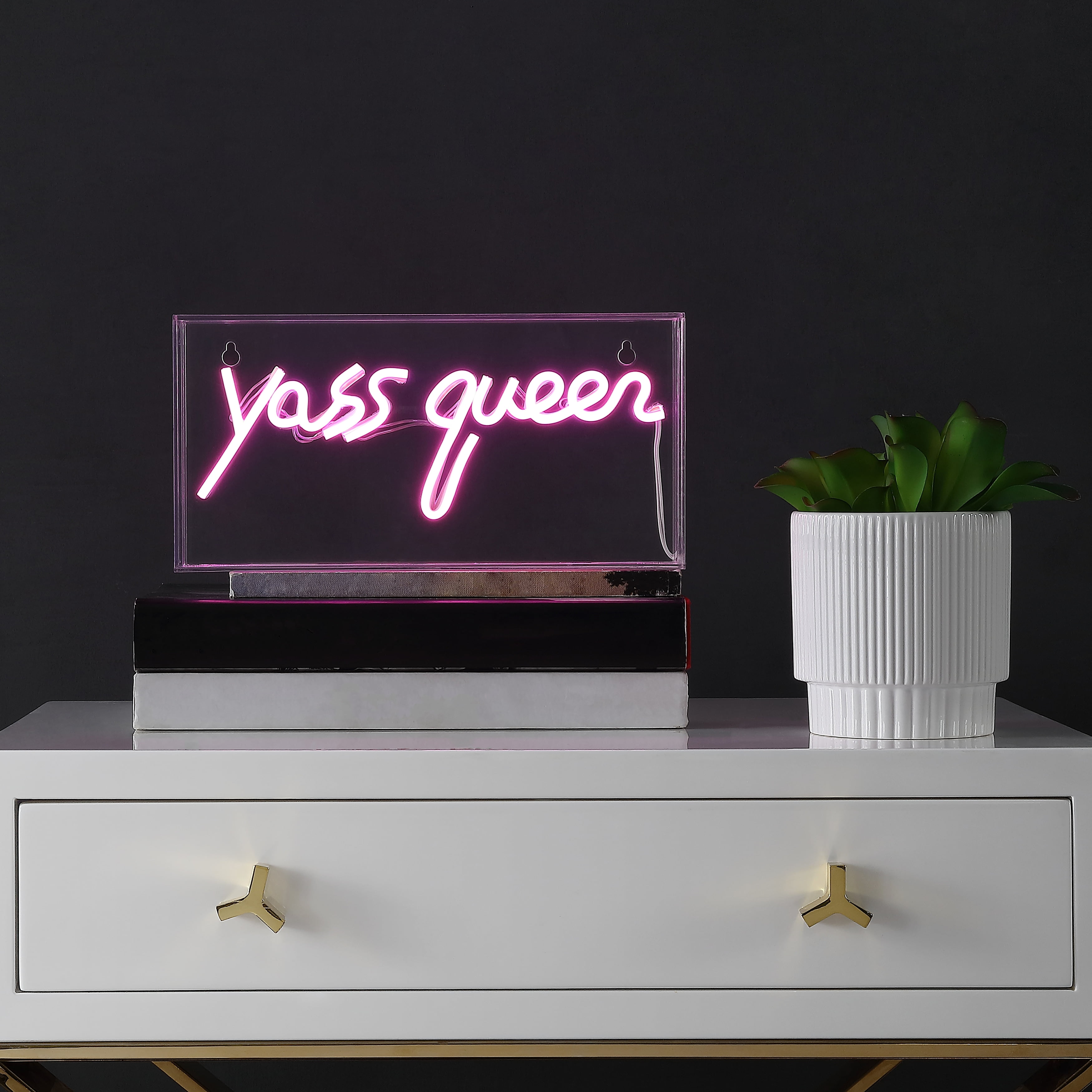JONATHAN Y Hello Queen 11.8" Contemporary Glam Acrylic Box USB Operated ...