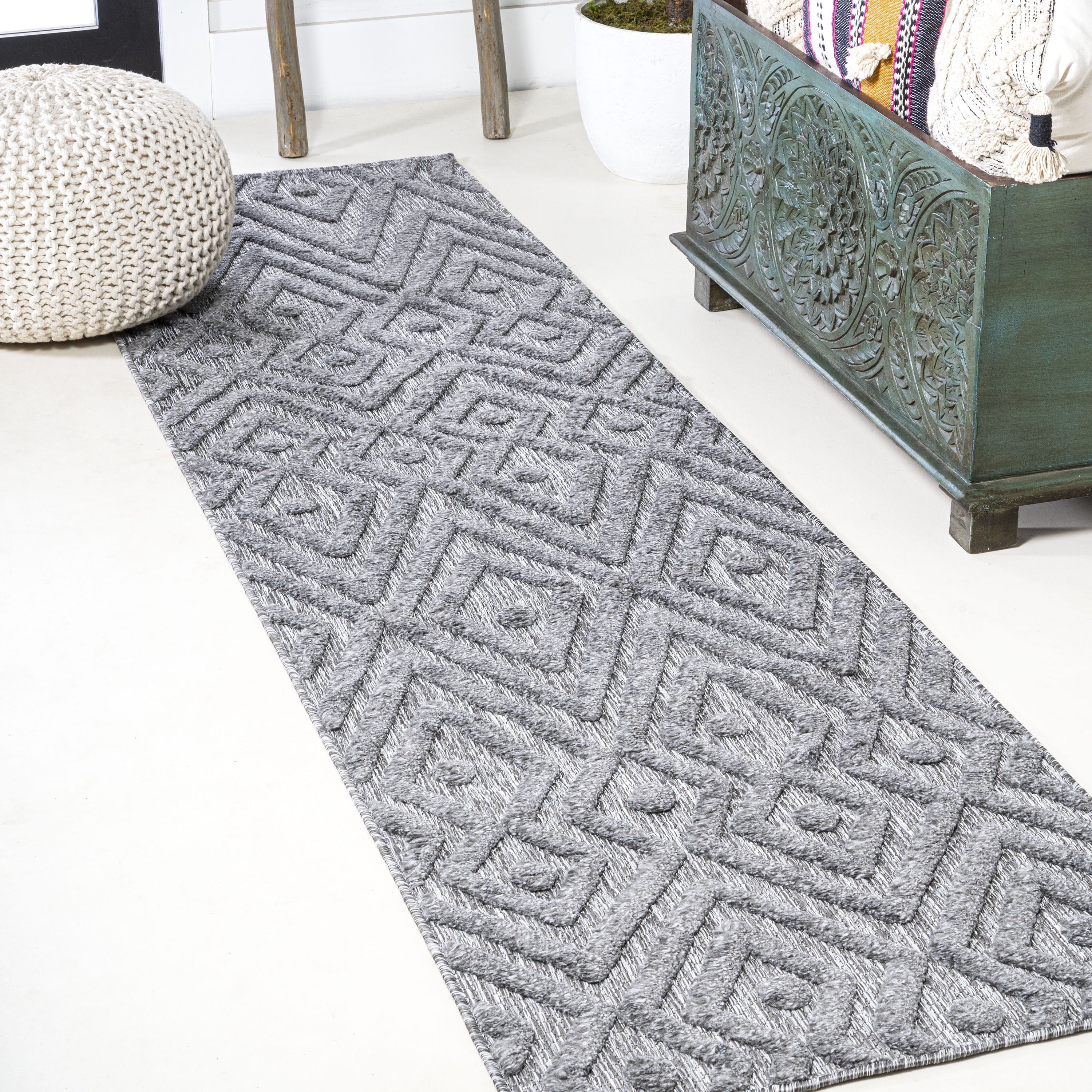 JONATHAN Y IBIZA 2 x 8 Runner Rug, Balansat Moroccan Diamond - Dark ...