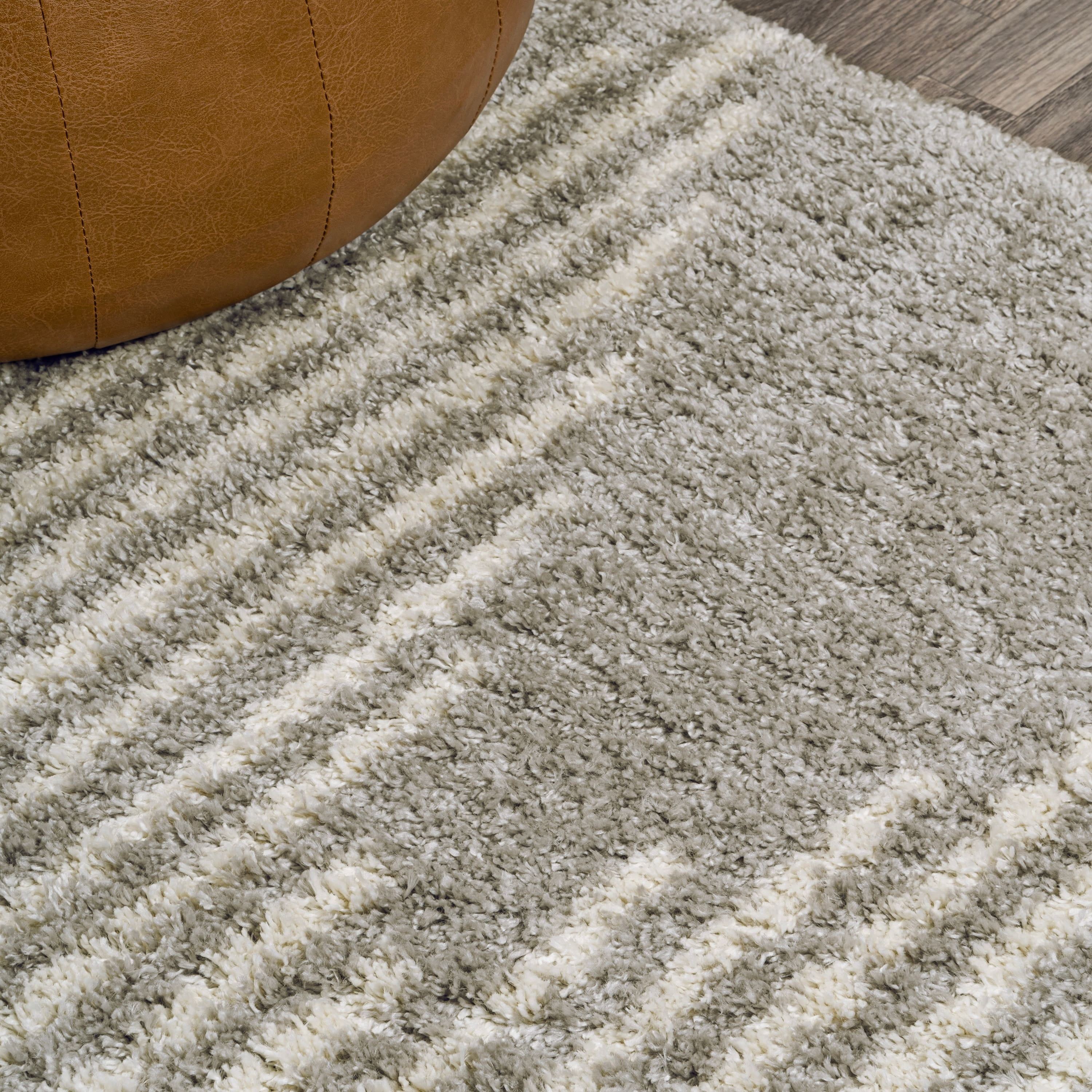 JONATHAN Y JONATHAN Y Arenal Diamond Stripe Geometric Shag Area Rug 2 X ...