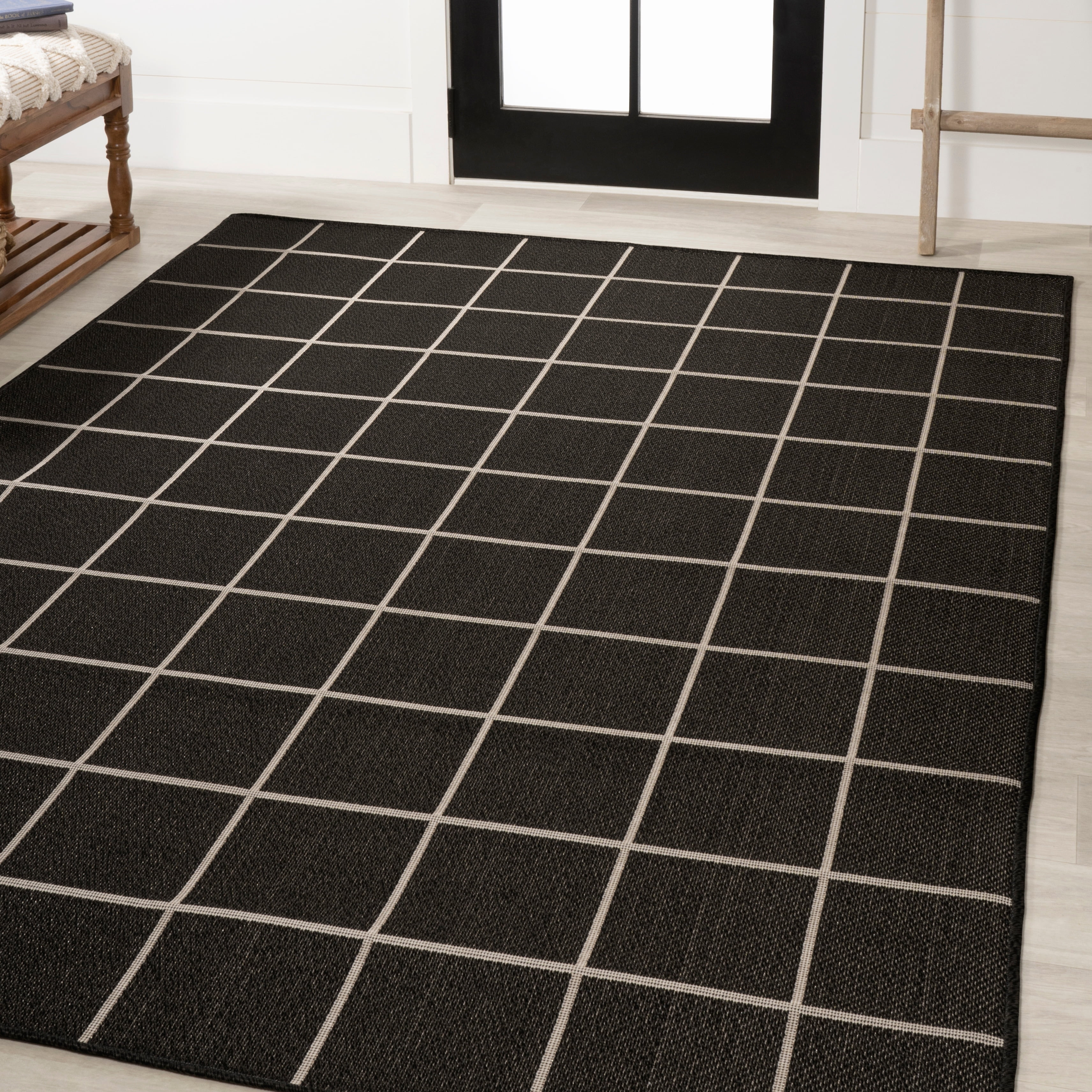 5 X 8 Black Rug