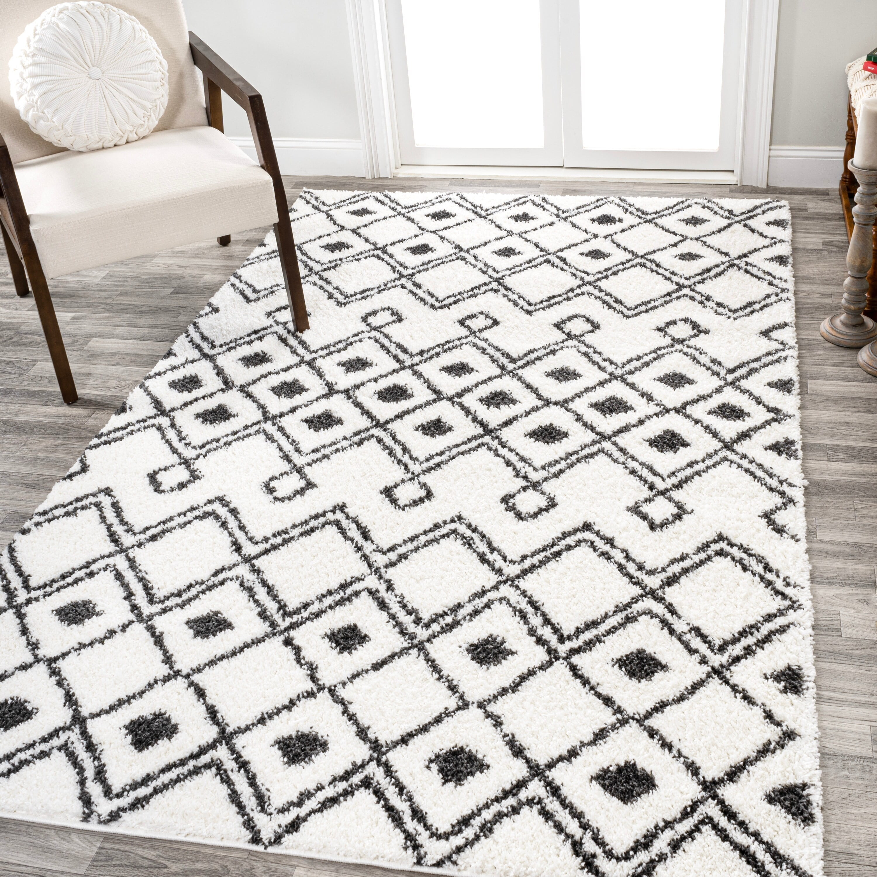 JONATHAN Y JONATHAN Y Sura Moroccan Diamond Shag Area Rug 4 X 6 - White ...
