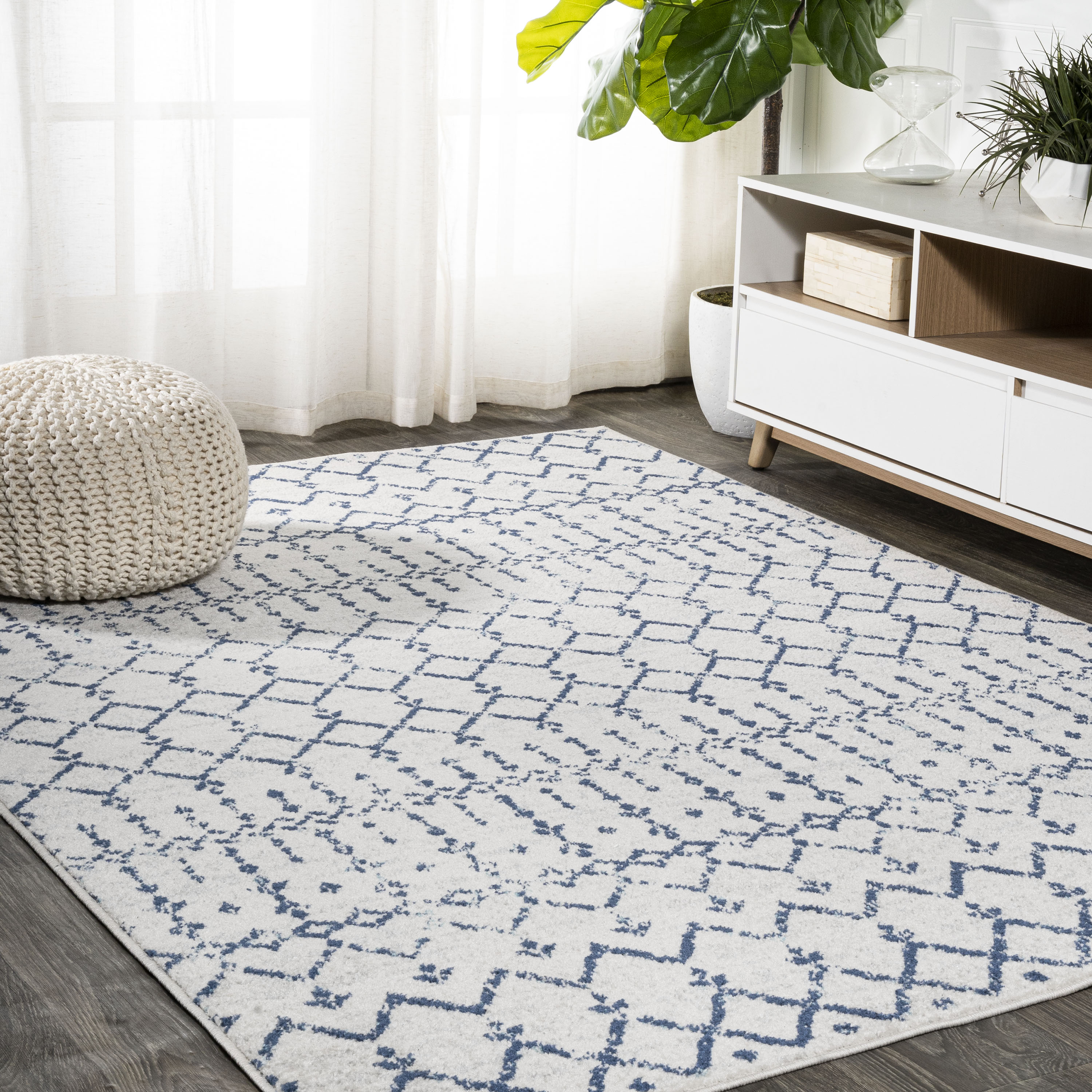 HYPE Bohemian Style Moroccan Vintage Diamond Cream/Navy 8 ft. x 10 ft ...